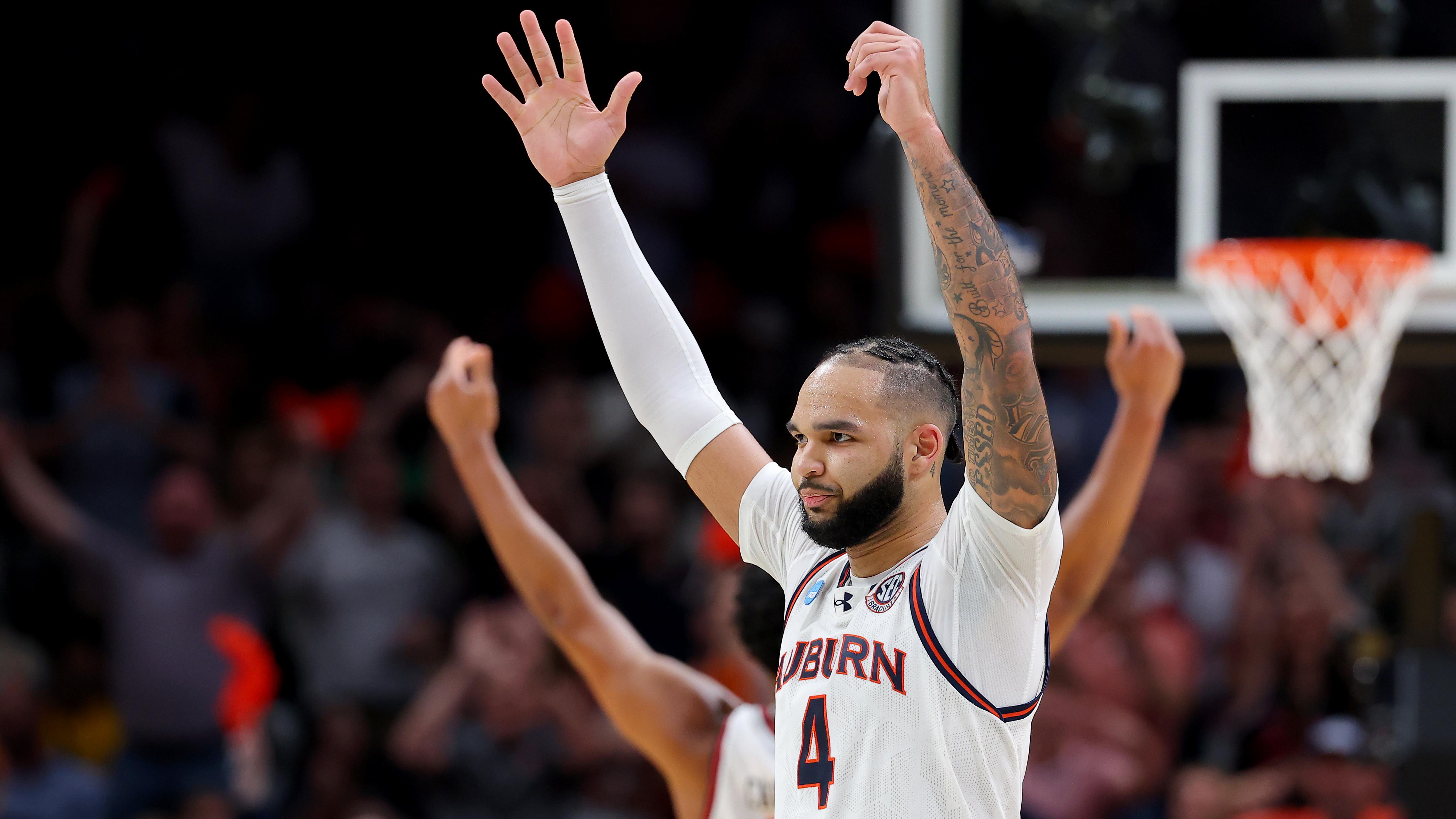 Johni Broome, Auburn Wow CBB Fans in Comeback Win vs. Michigan to ...