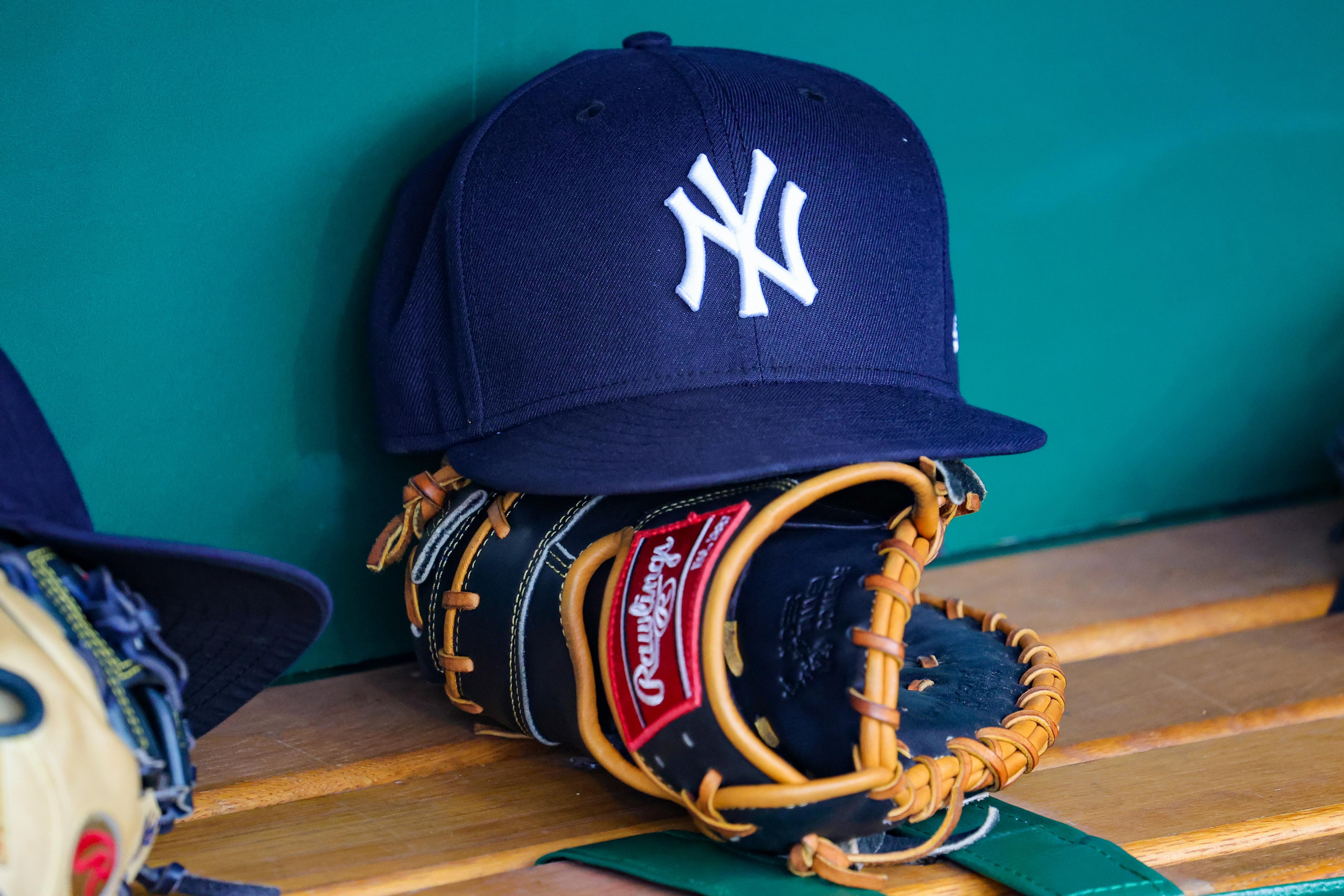 Yankees Announce George Costanza Bobblehead Giveaway in Photo for ...