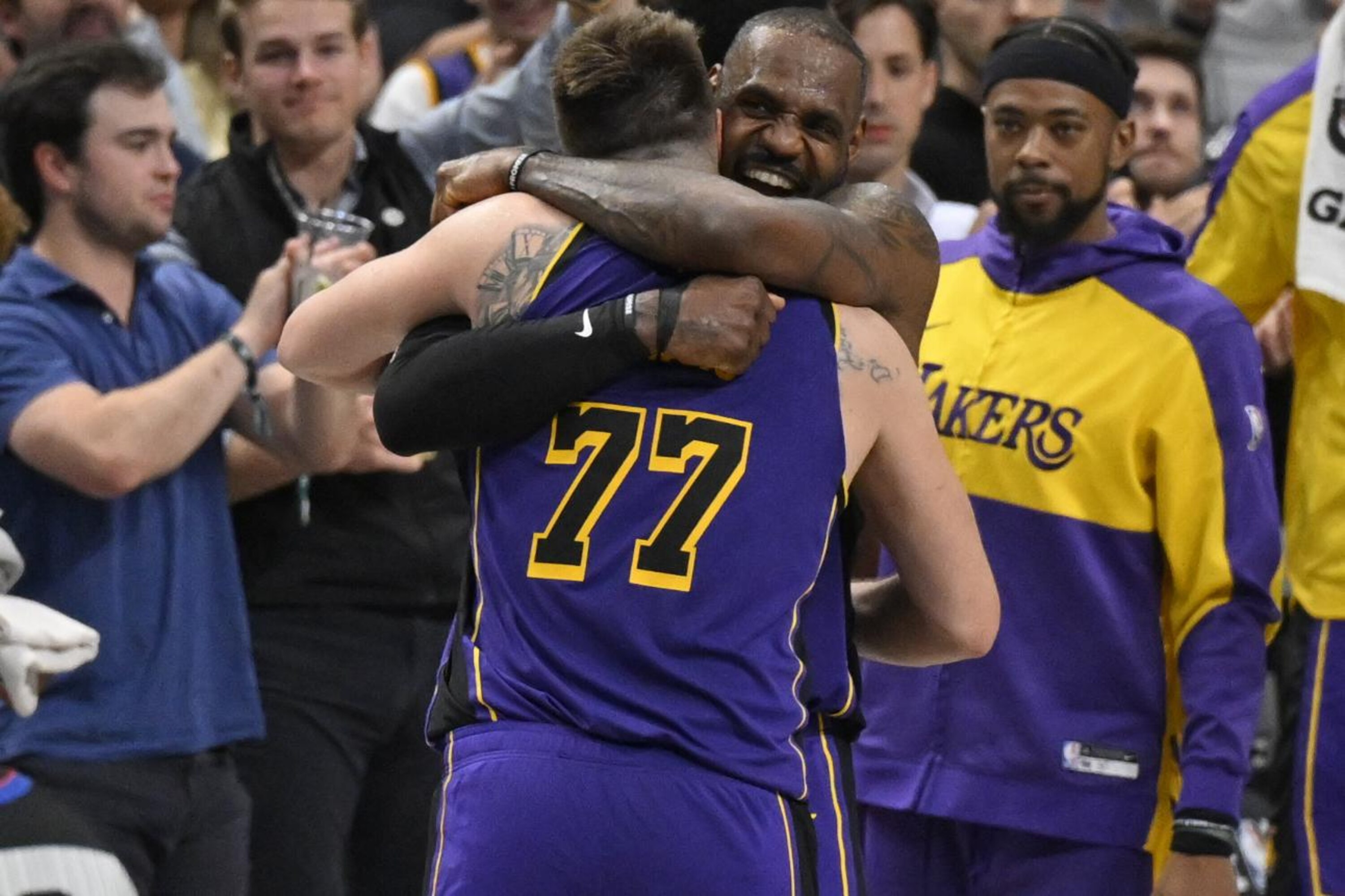 Lakers' LeBron James Praises Luka Doncic After Emotional Win vs. Mavs in Dallas