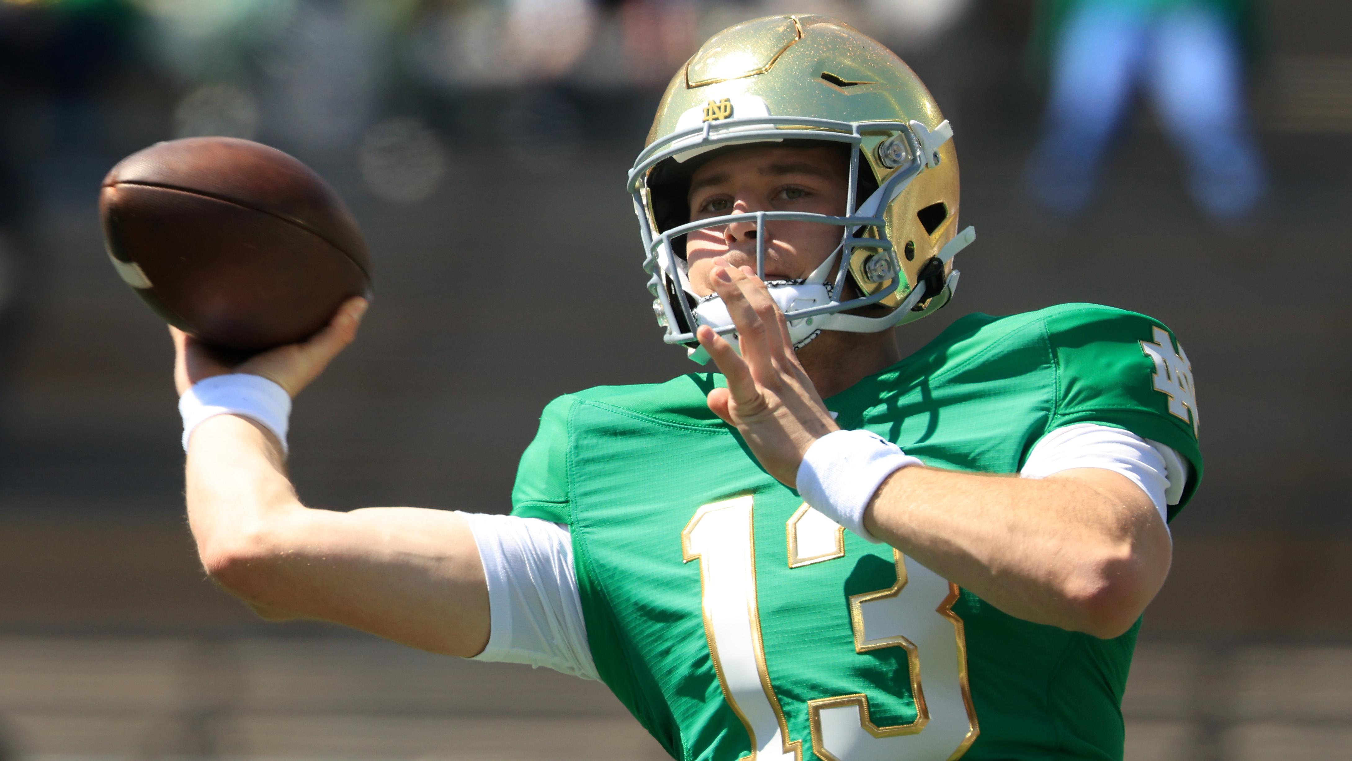 Notre Dame Names CJ Carr Starting QB over Kenny Minchey for 2025 CFB Season
