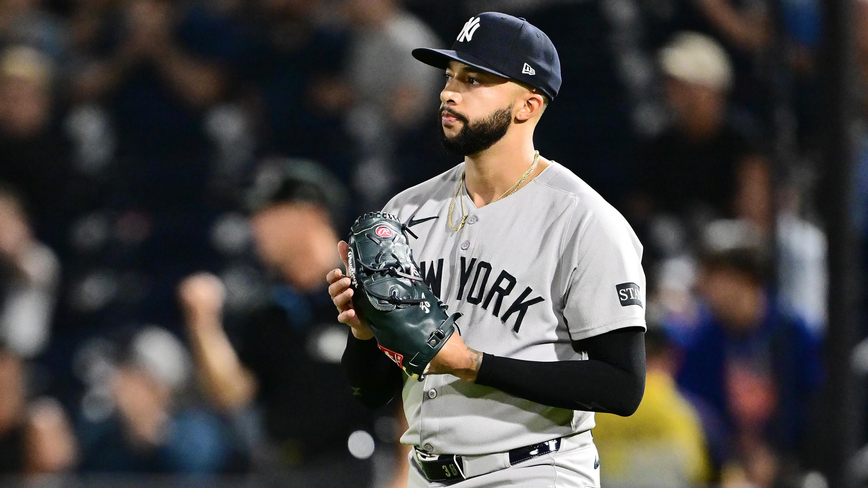 Yankees' Aaron Boone Talks Possibly Removing Devin Williams As Closer ...