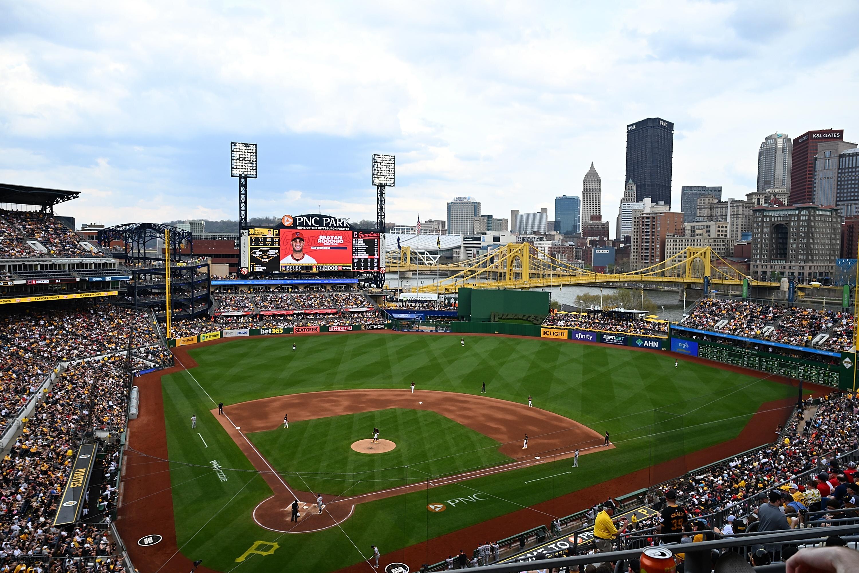 Pirates Fan 'Making Remarkable Progress' in Recovery After Fall from ...