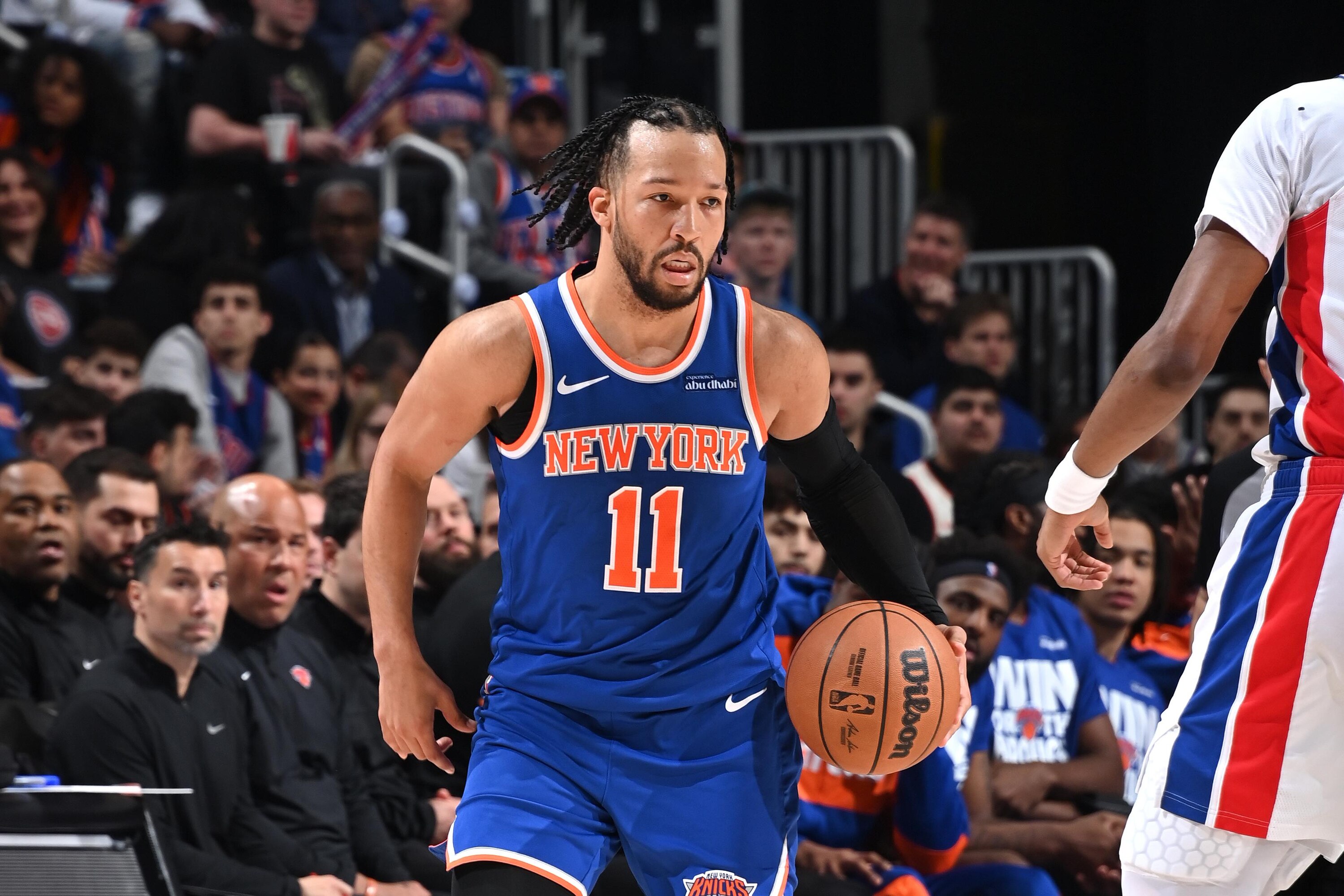Knicks' Thibodeau Jokes Jalen Brunson Just 'Changed His Shoes' After Scary Injury