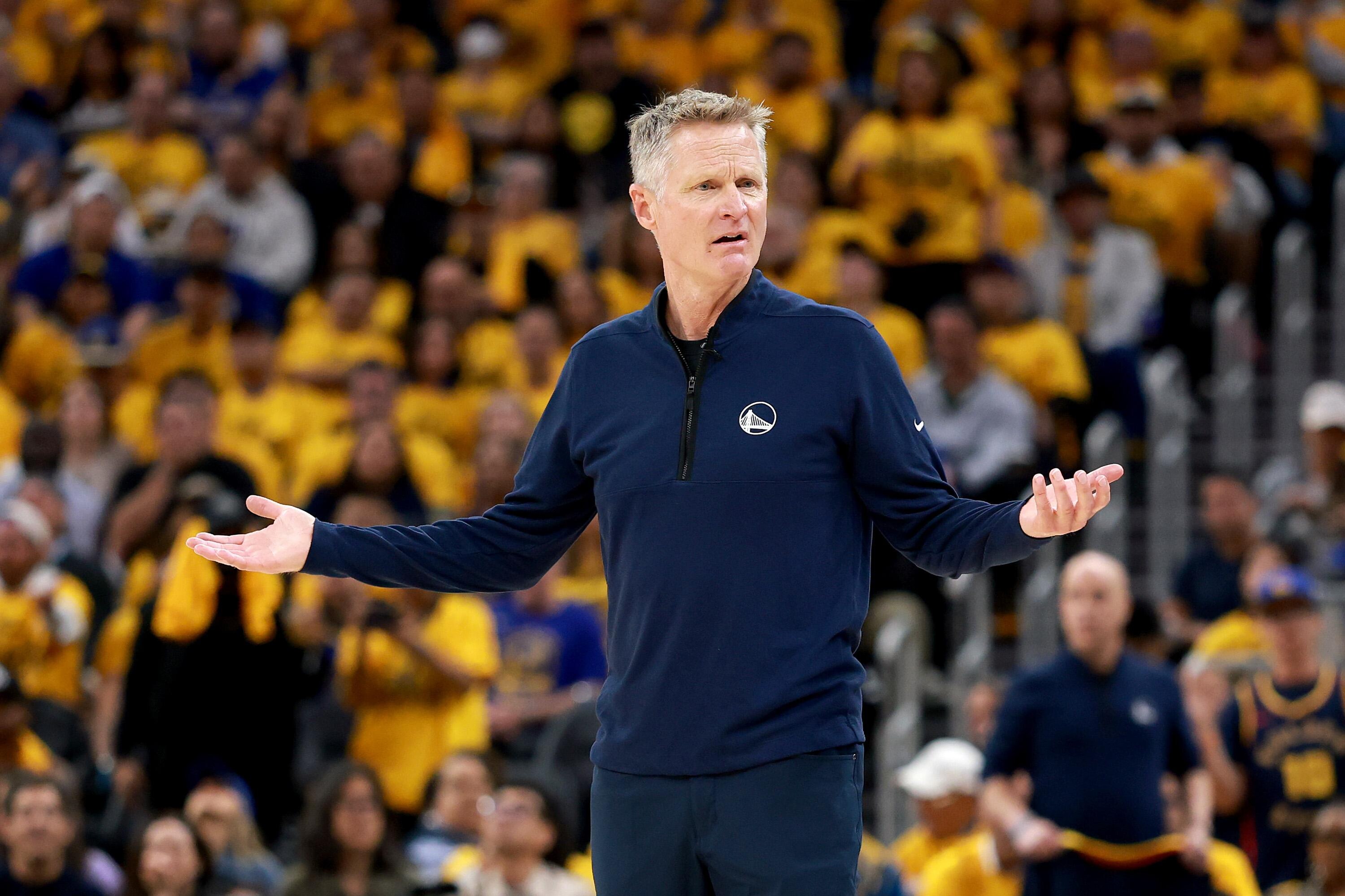 Warriors' Steve Kerr Explains Decision to Rest Starters, Discussed with Draymond at HT