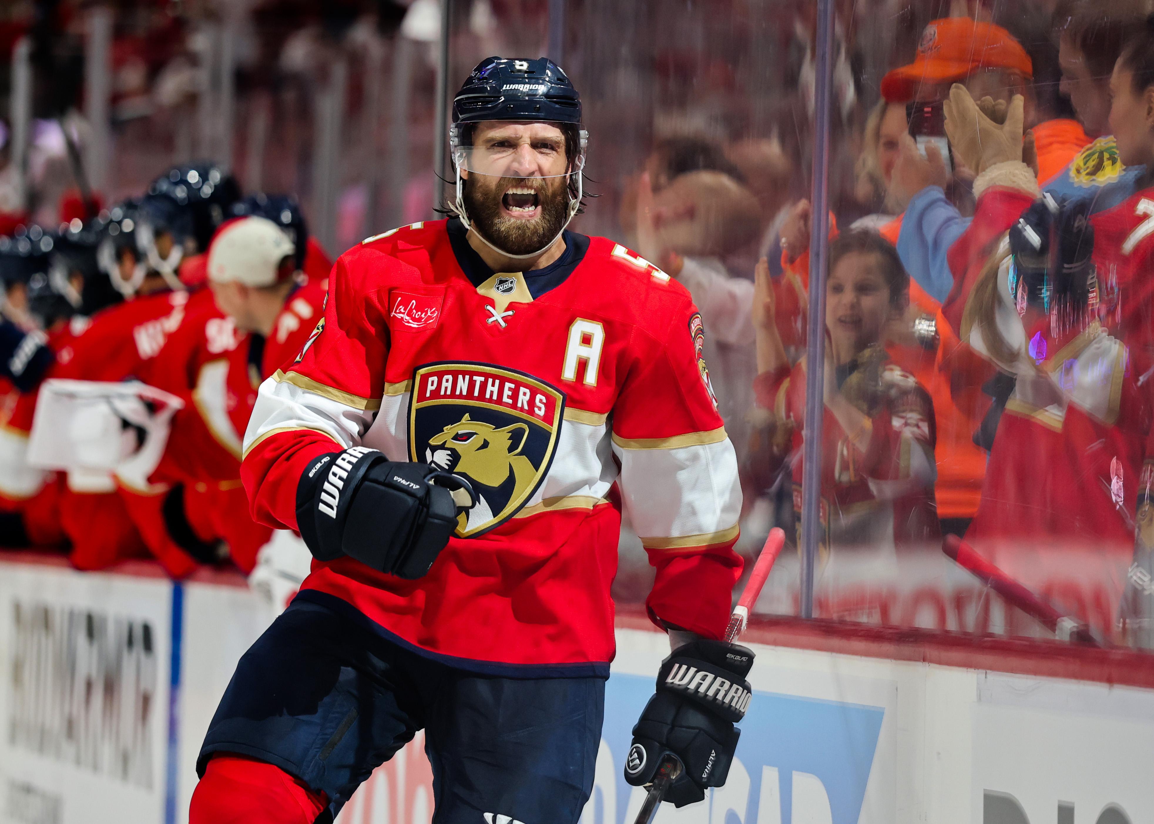 Panthers' Aaron Ekblad Suspended 2 Games for Elbowing Lightning's ...