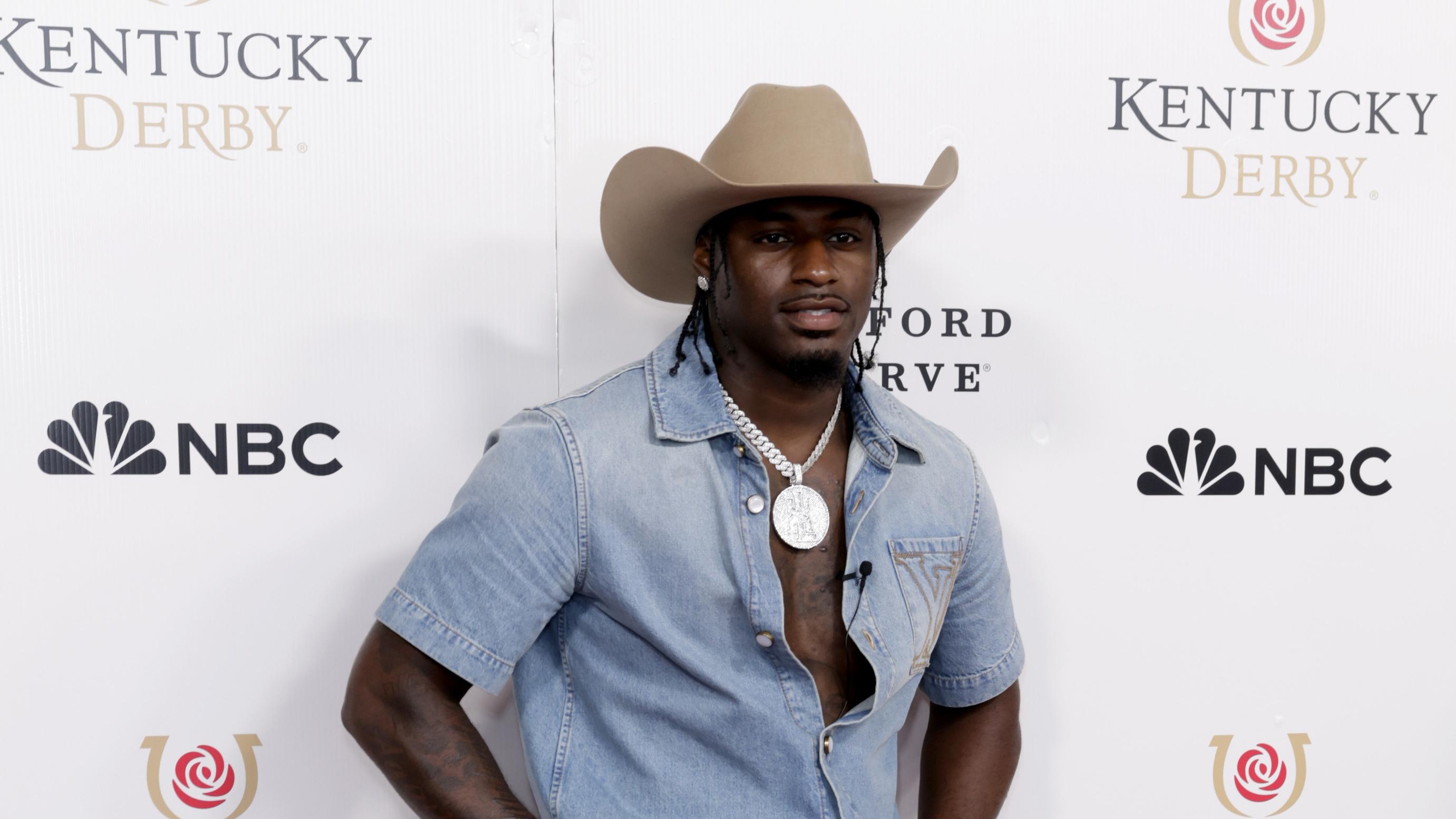 2025 Kentucky Derby Outfits, Best Hats, Overall Winner