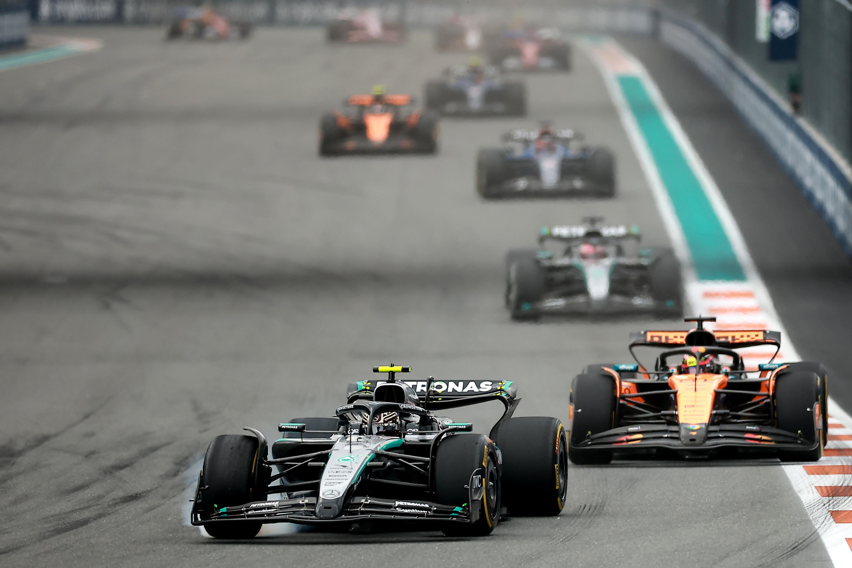 Oscar Piastri Wins 2025 Miami F1 Grand Prix for 3rd Straight Victory, Verstappen 4th