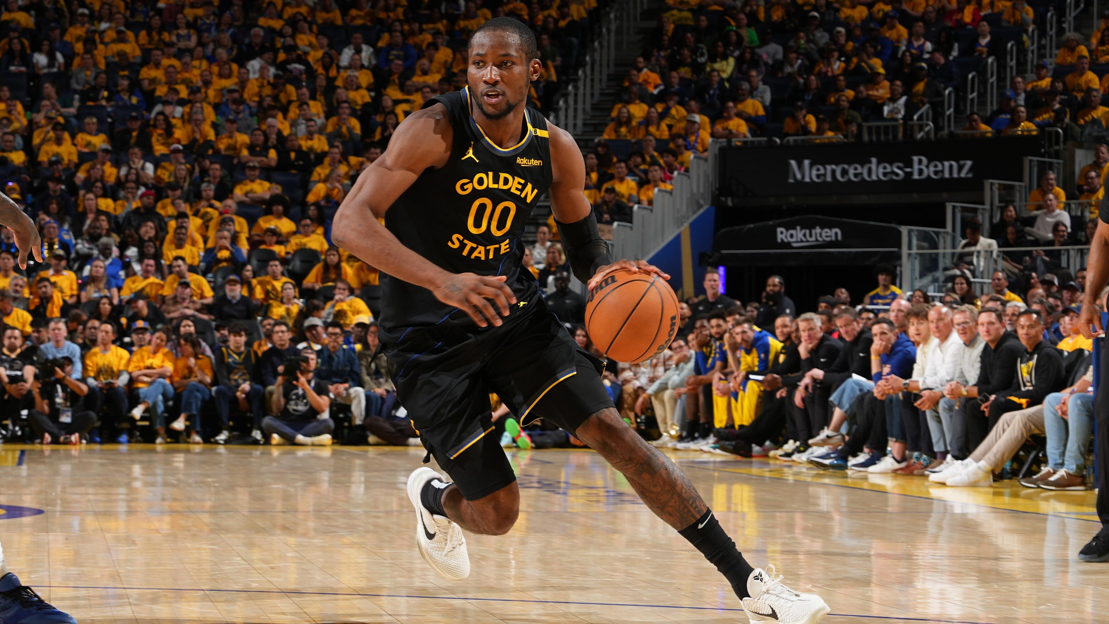 Jonathan Kuminga, Warriors Agree to 2-Year, $48.5M Contract Amid Trade Rumors