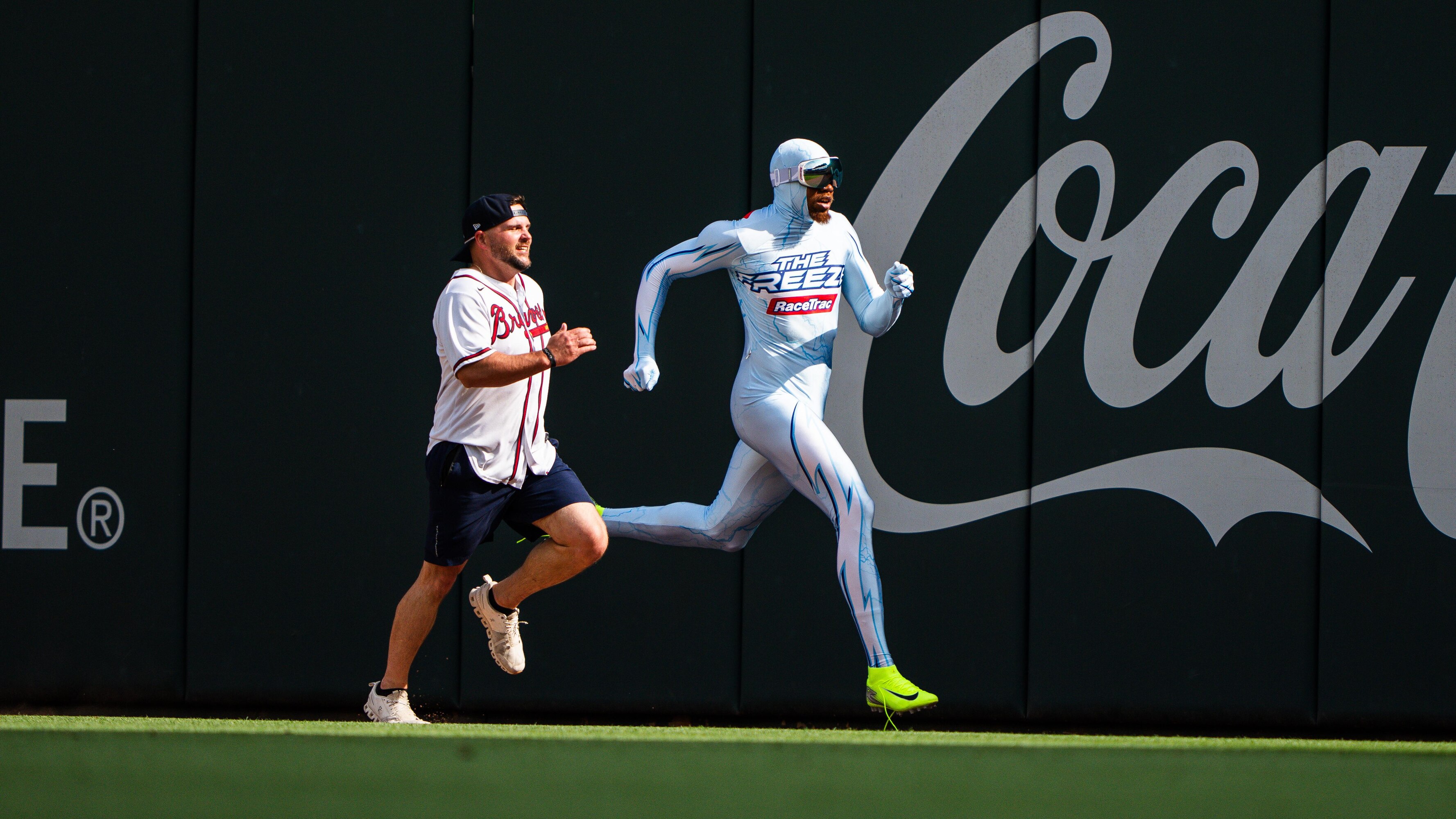 Braves Holding Auditions for 'The Freeze' Mascot Ahead of 2026 MLB Season