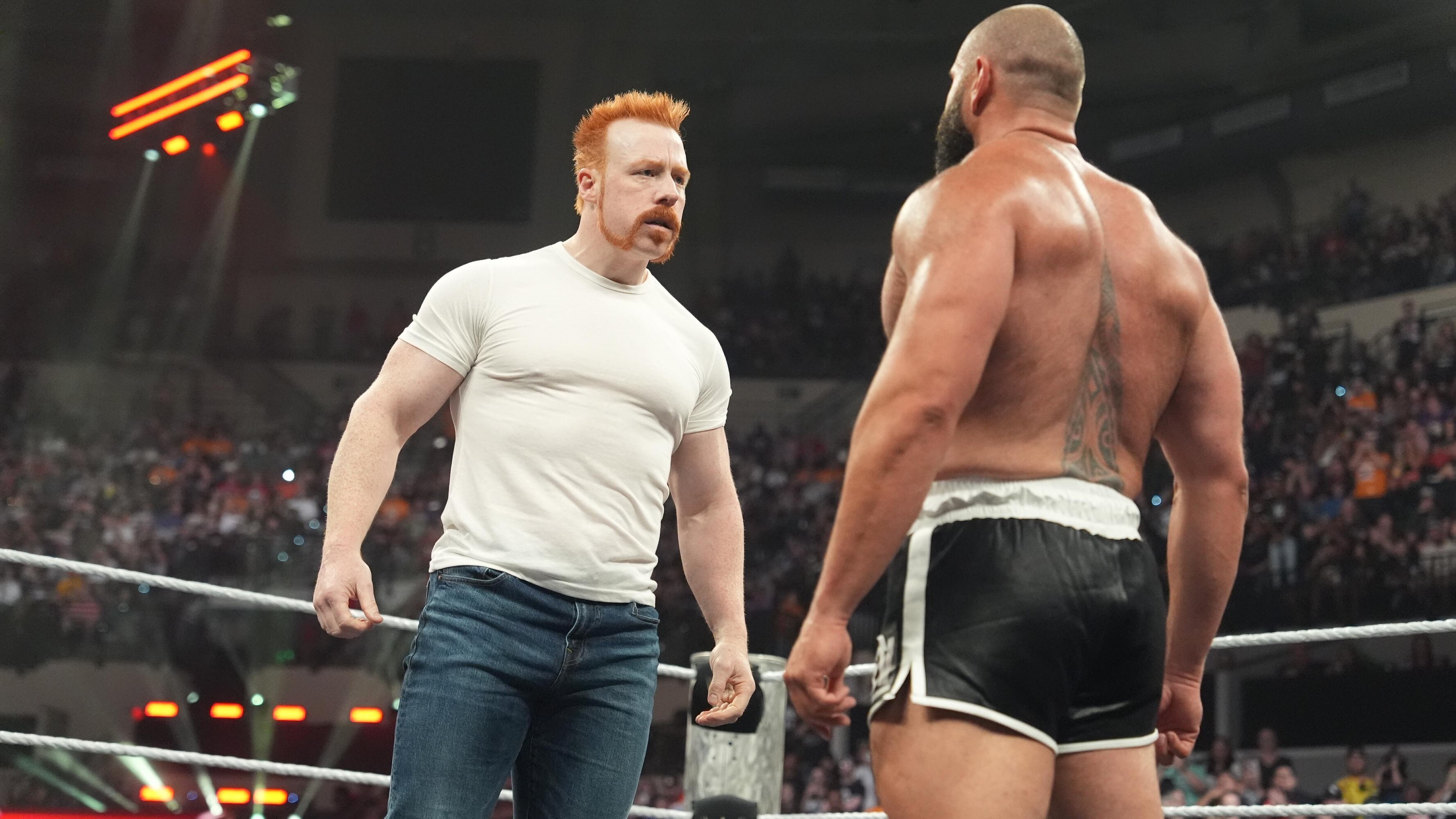 Rusev Beats Sheamus in a Good Ol' Fashioned Donnybrook Match at WWE ...