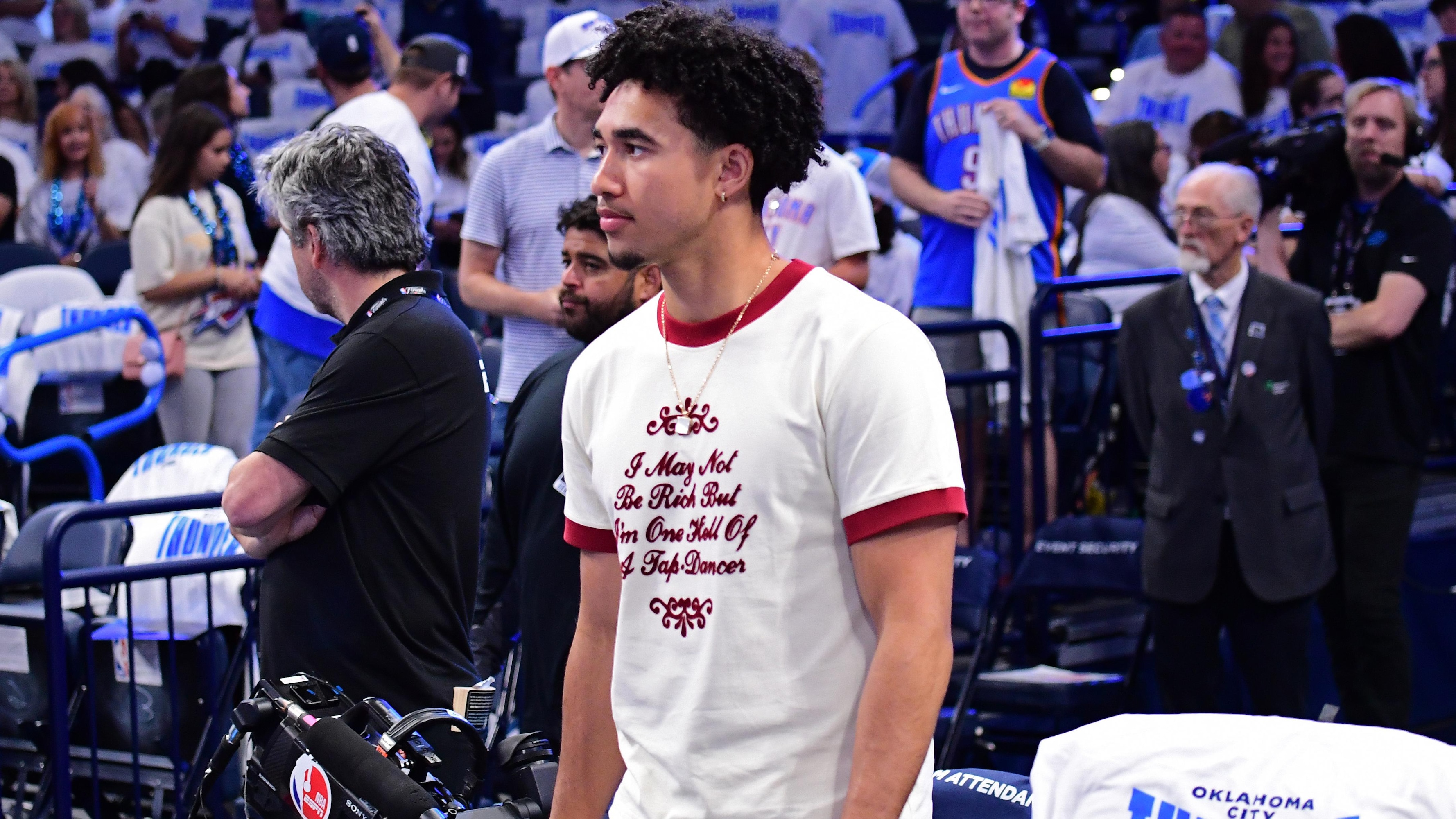 76ers' Jared McCain to Be Reevaluated in 4 Weeks After Surgery on Thumb ...