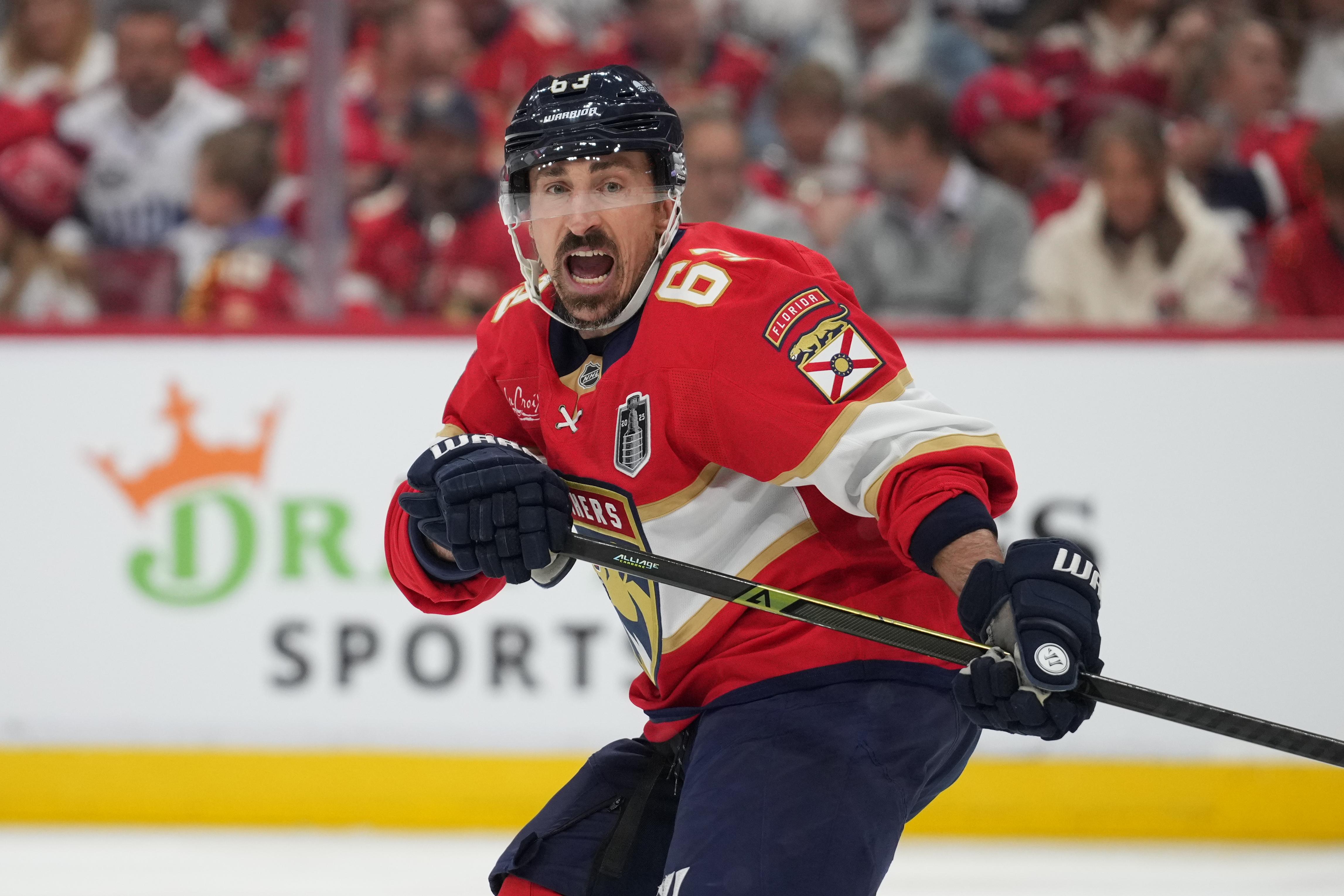 Panthers Rout Oilers in Stanley Cup Final Game 3 as Fans Hype Marchand ...