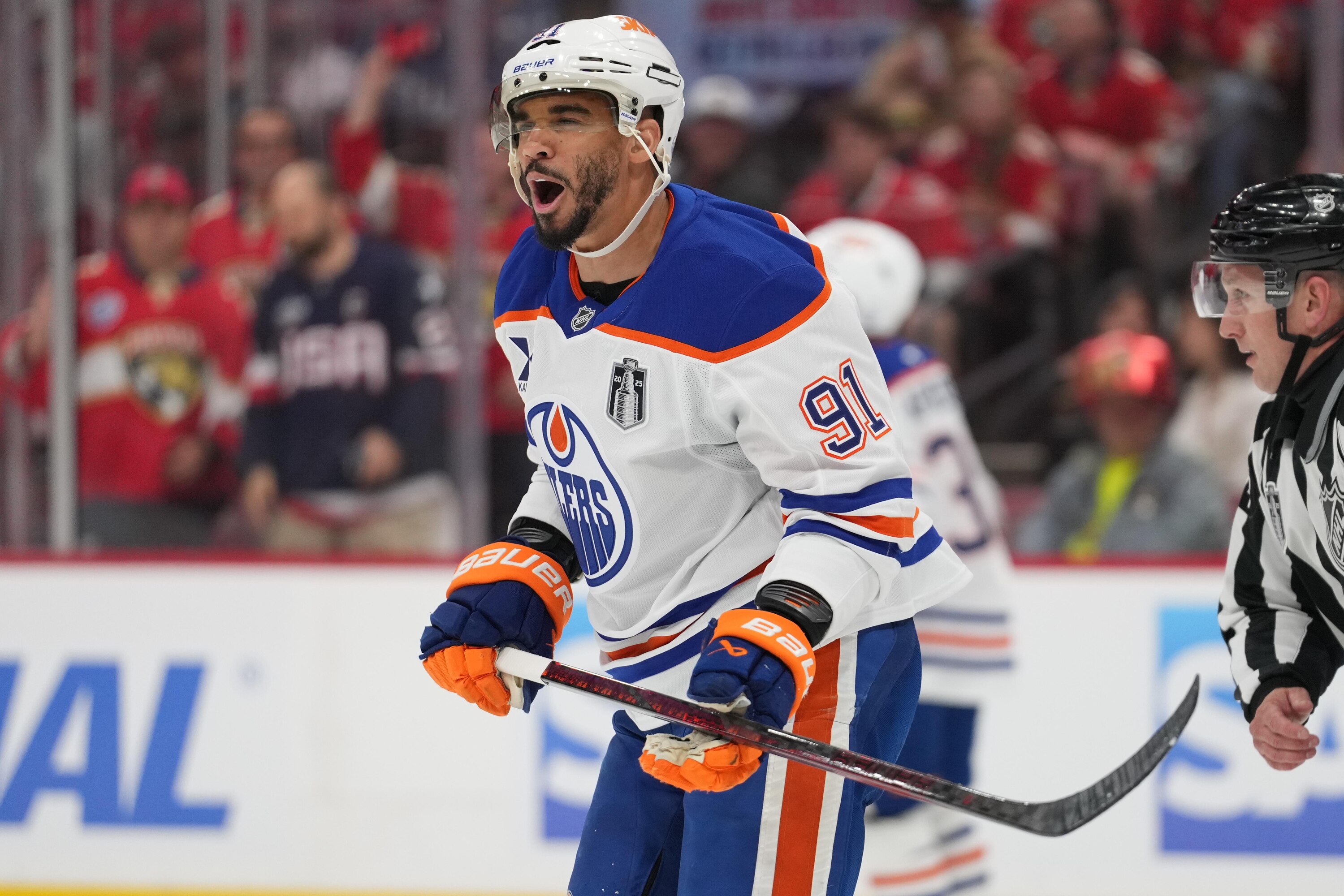 Oilers' Evander Kane Says Panthers 'Get Away' With More After 21 Penalties in SCF G3