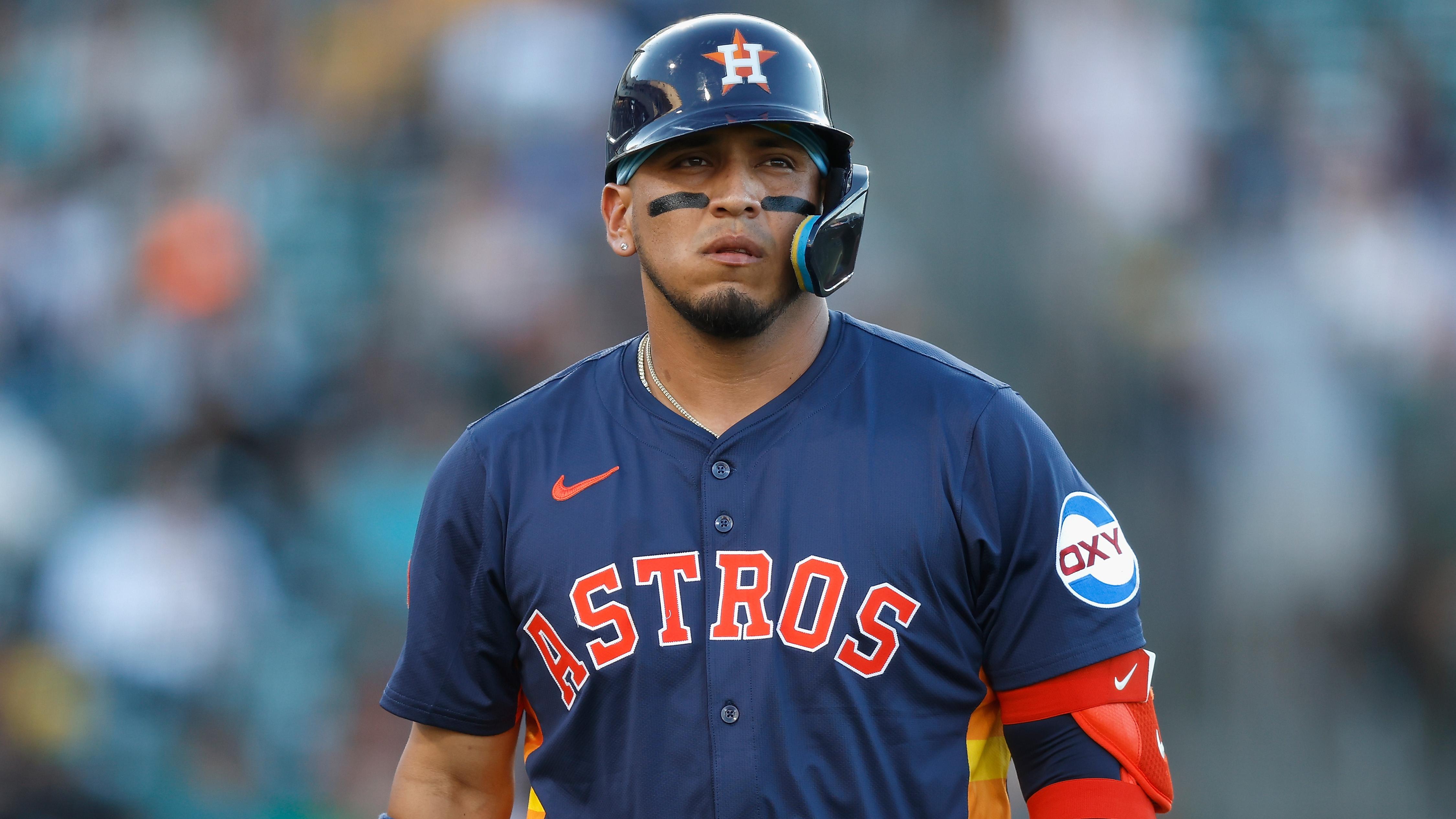 Astros GM Calls Isaac Paredes Injury 'More Severe' Than Projected, Eyes ...