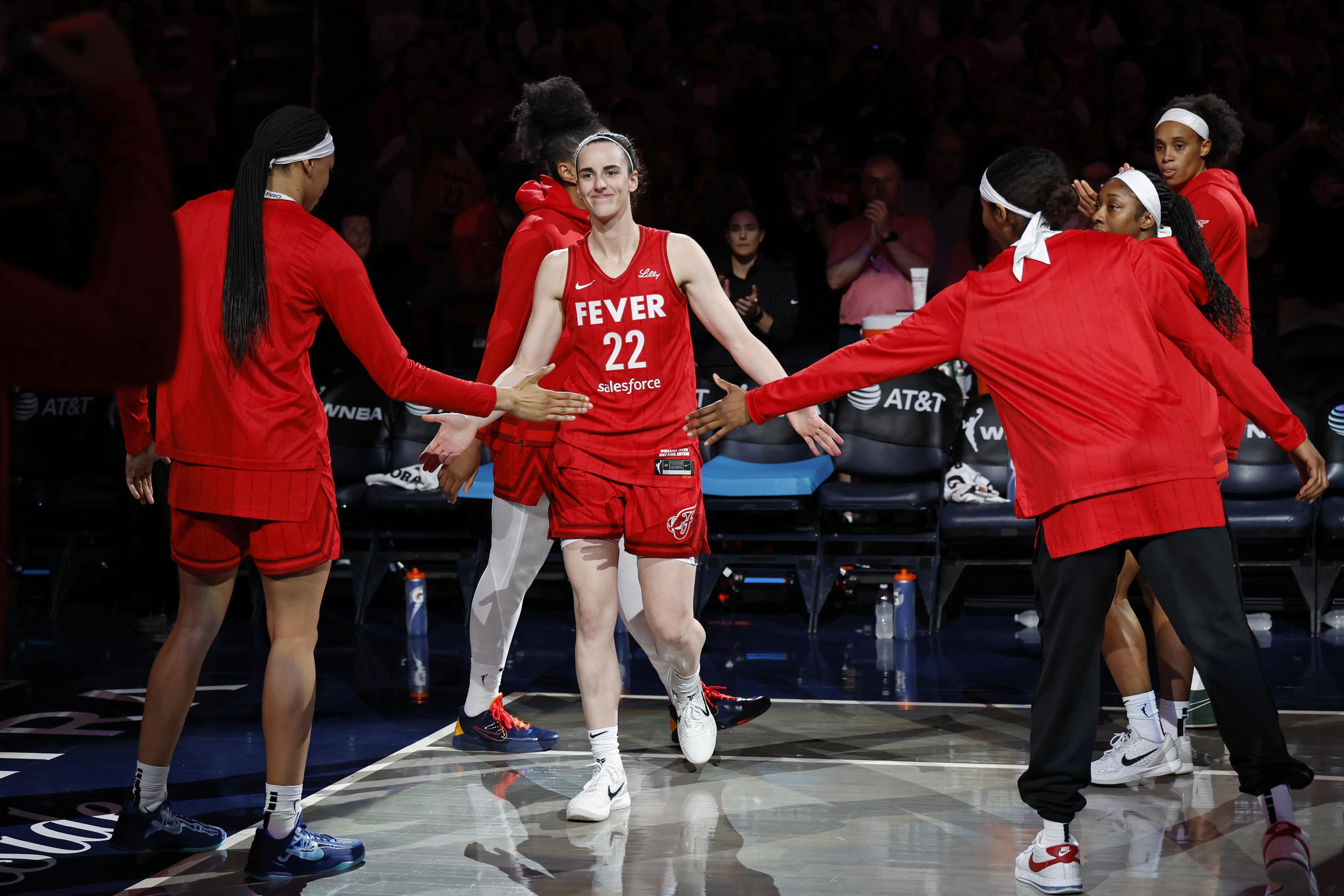 Caitlin Clark, Kelsey Mitchell Lead Fever to Win vs. Brittney Griner, Dream