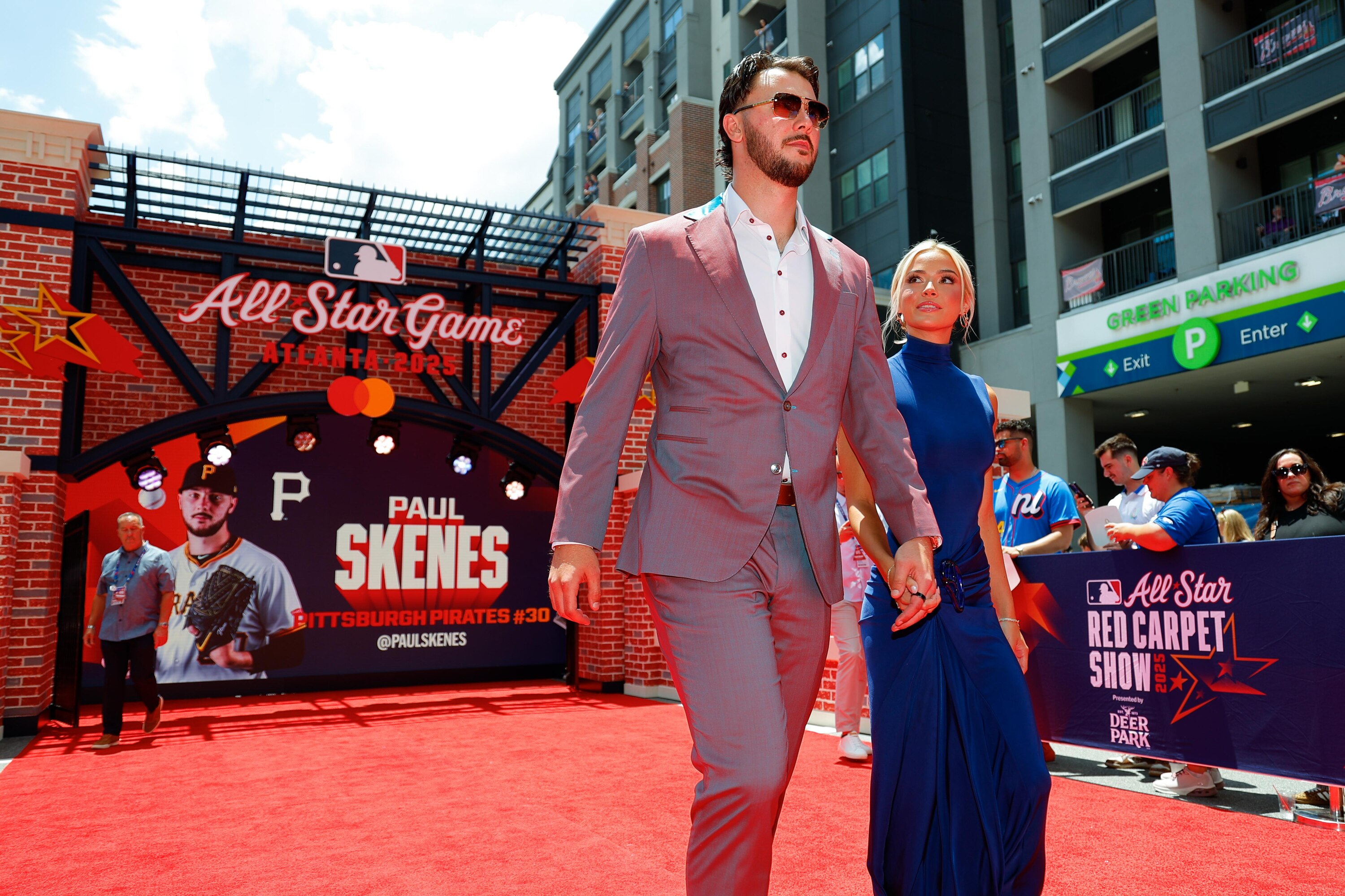 Paul Skenes, Livvy Dunne, Ohtani, More Show Off Outfits on MLB All-Star ...
