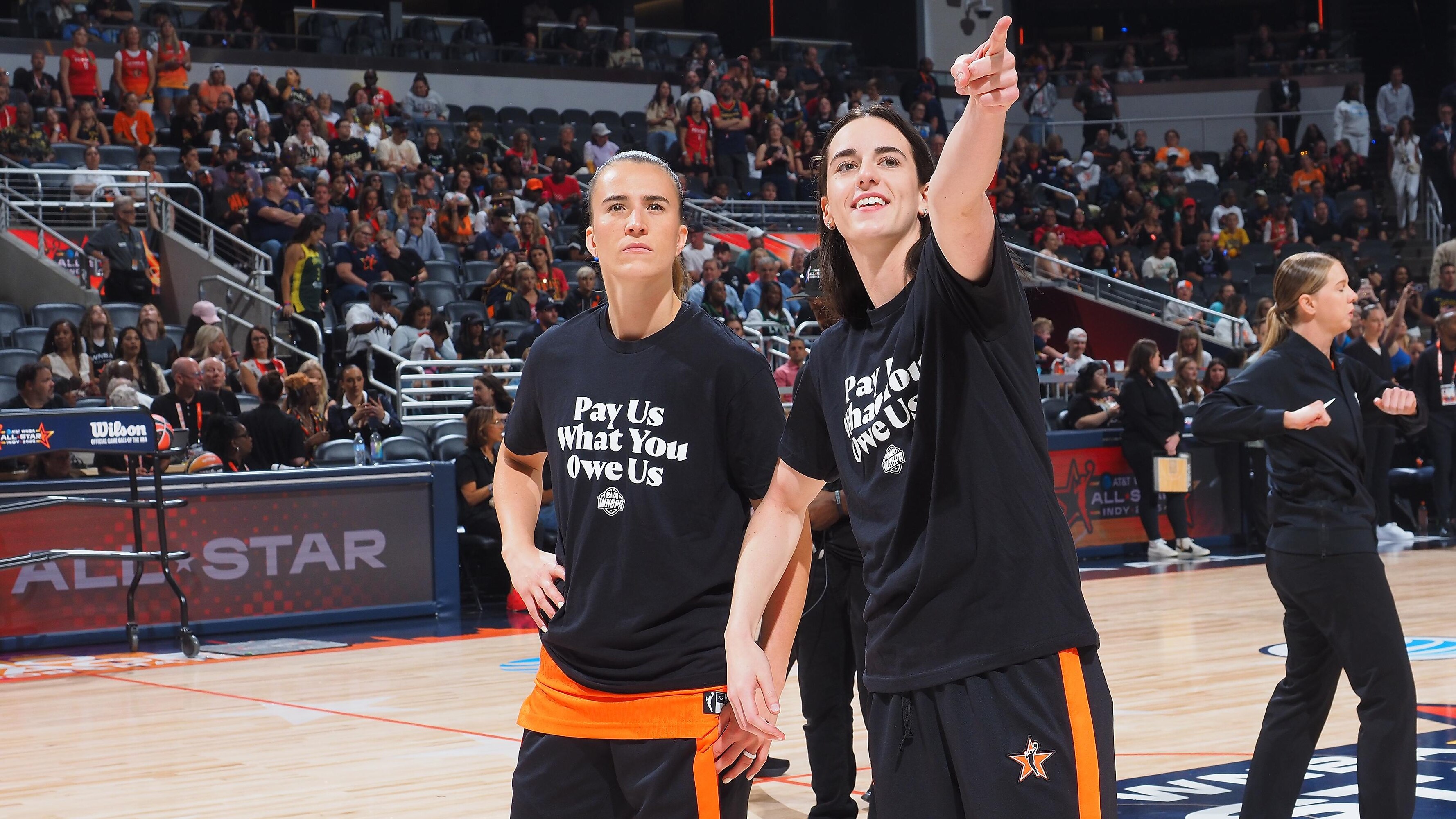 Caitlin Clark, Sabrina Ionescu Headline PSA's Top 10 Most-Collected ...