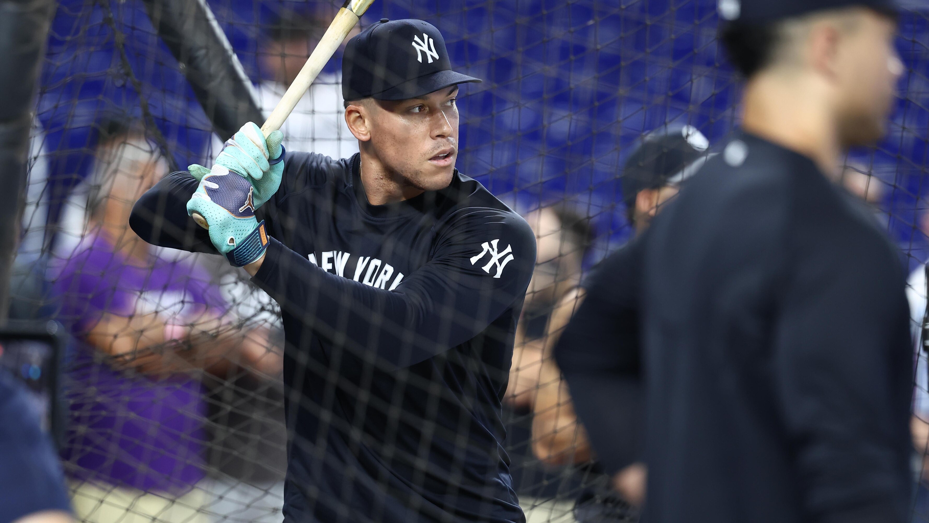 Yankees' Aaron Judge Took Batting Practice amid Injury, Expected to ...