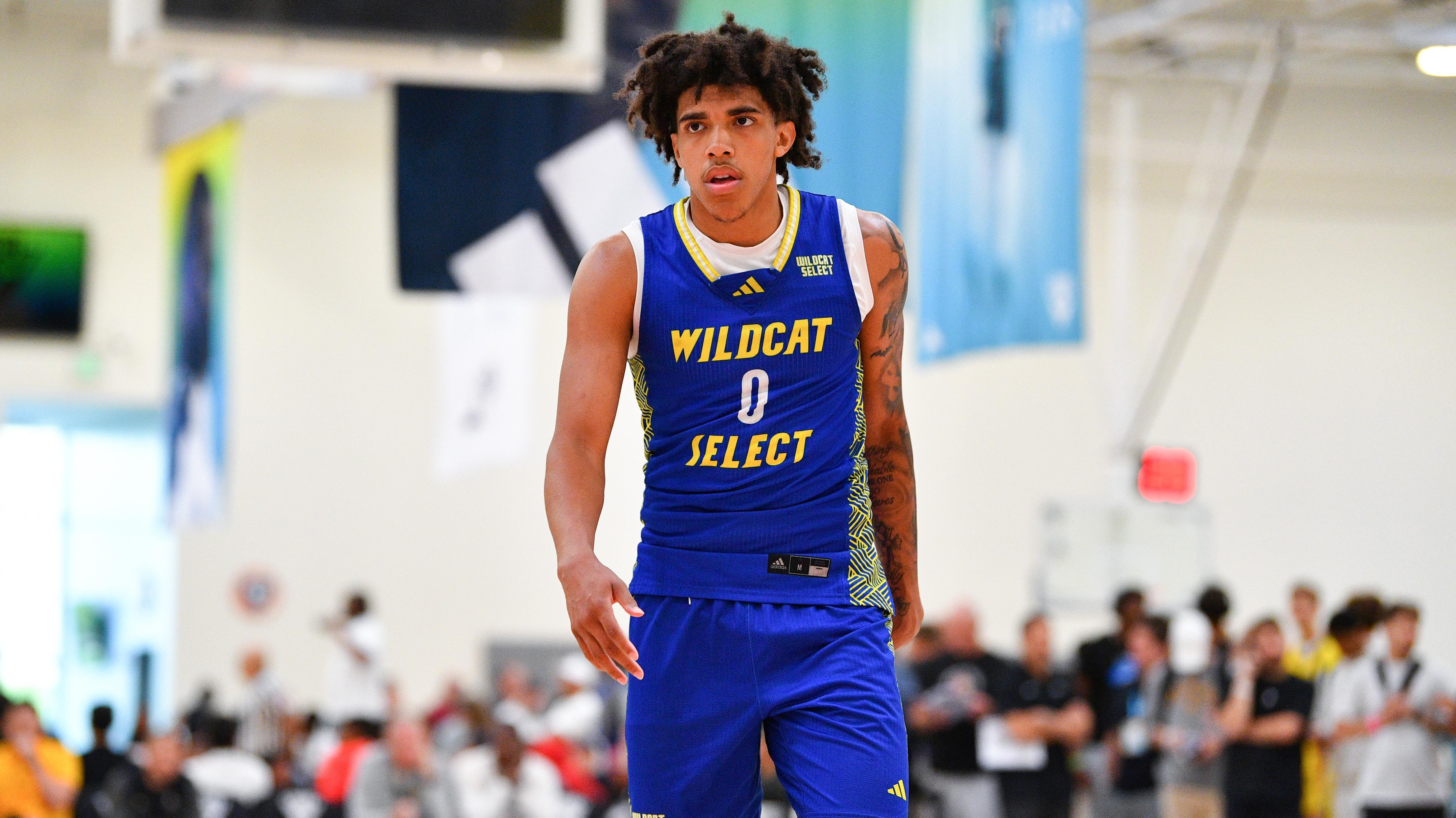 5-Star PG Taylen Kinney Commits to Kansas Over Kentucky, Louisville, More