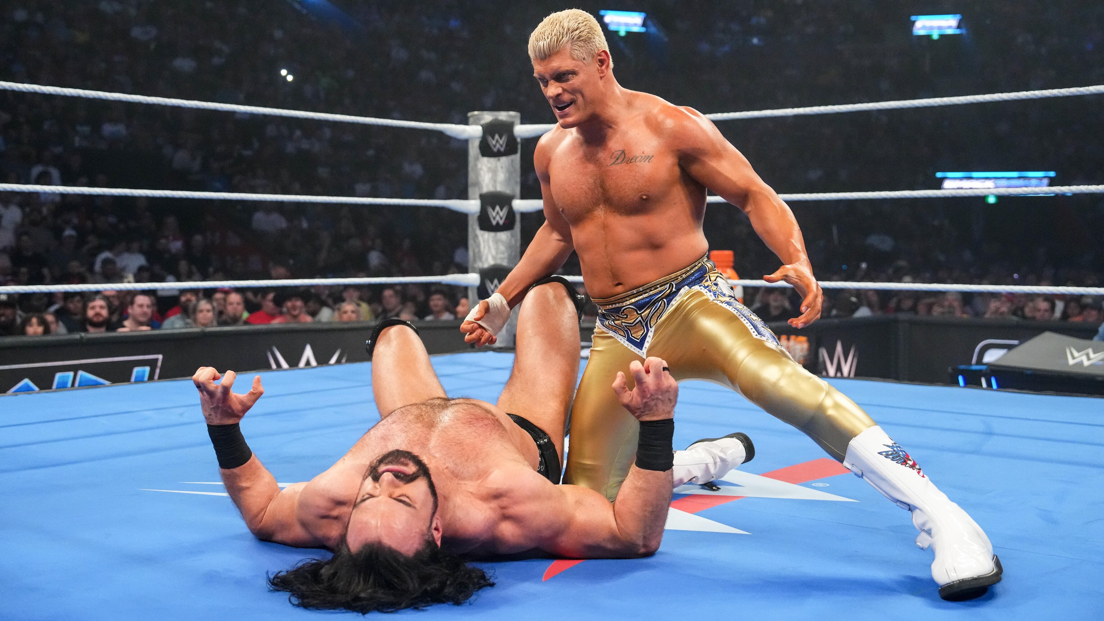 Cody Rhodes Beats Drew McIntyre to Retain WWE Title at 1st-Ever ...