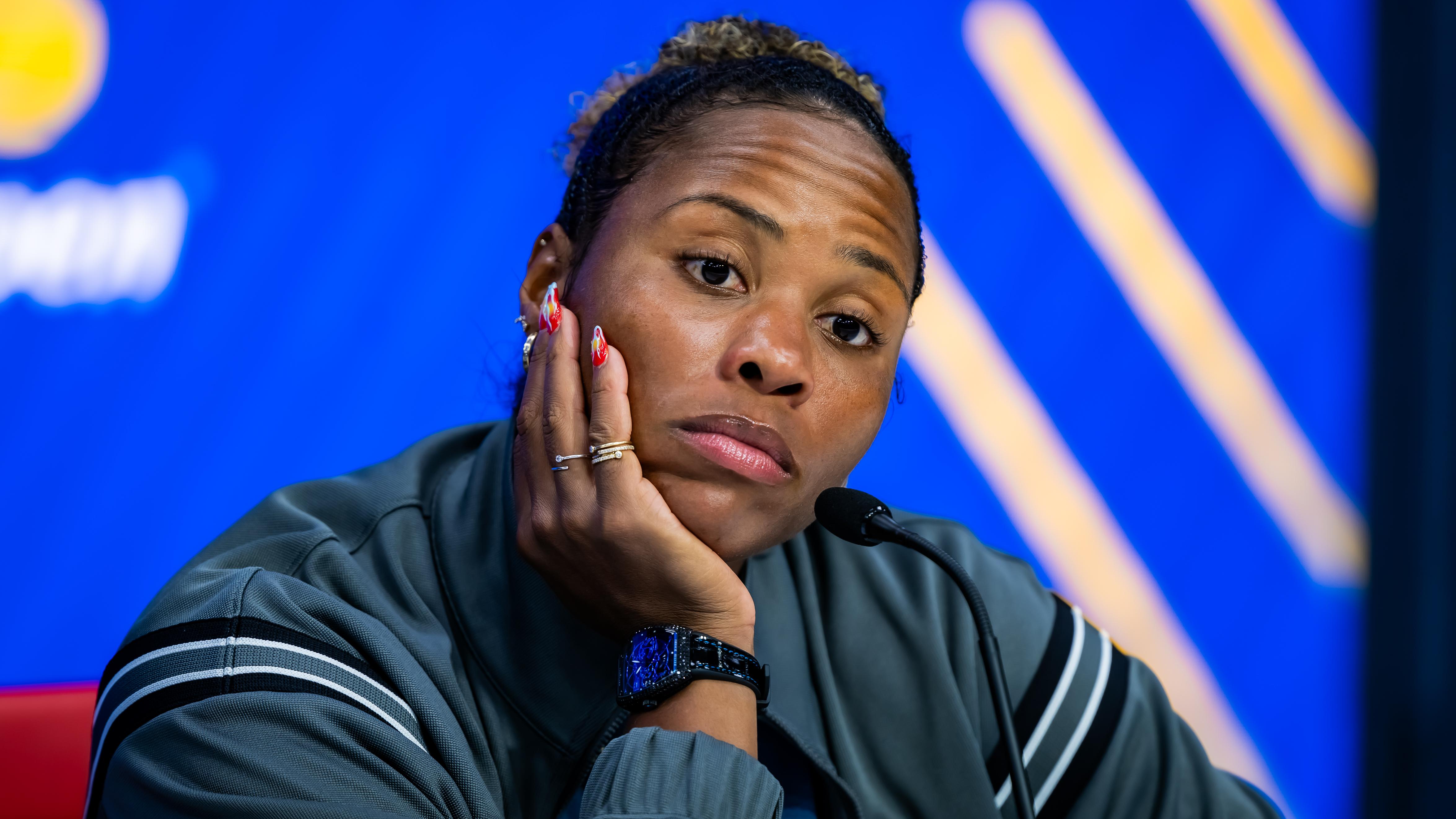 Venus Williams, Leylah Fernandez Out of US Open After Loss to No. 1 ...