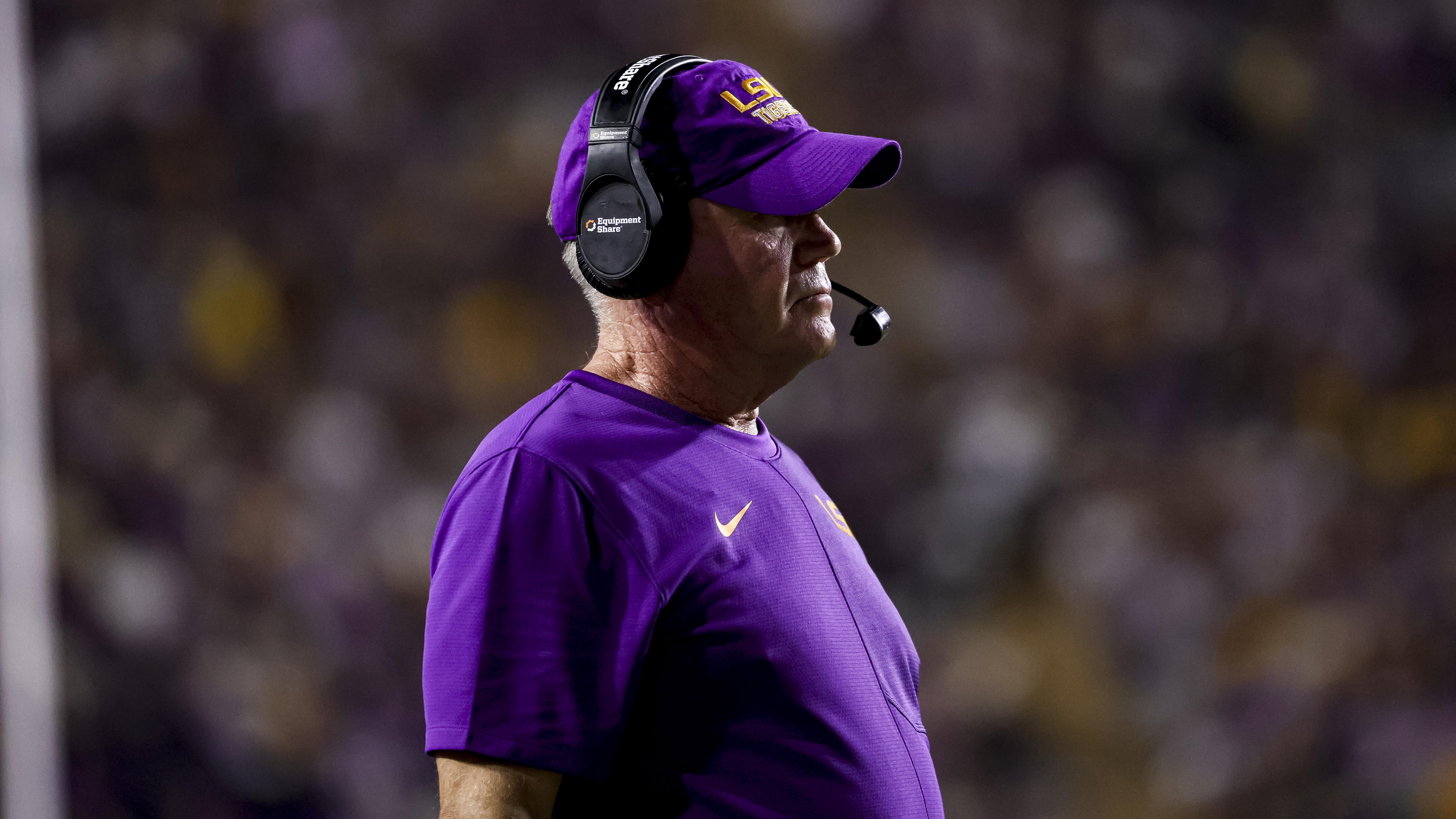 Brian Kelly, No. 4 LSU Ripped By CFB Fans After Loss to Lane Kiffin, No ...