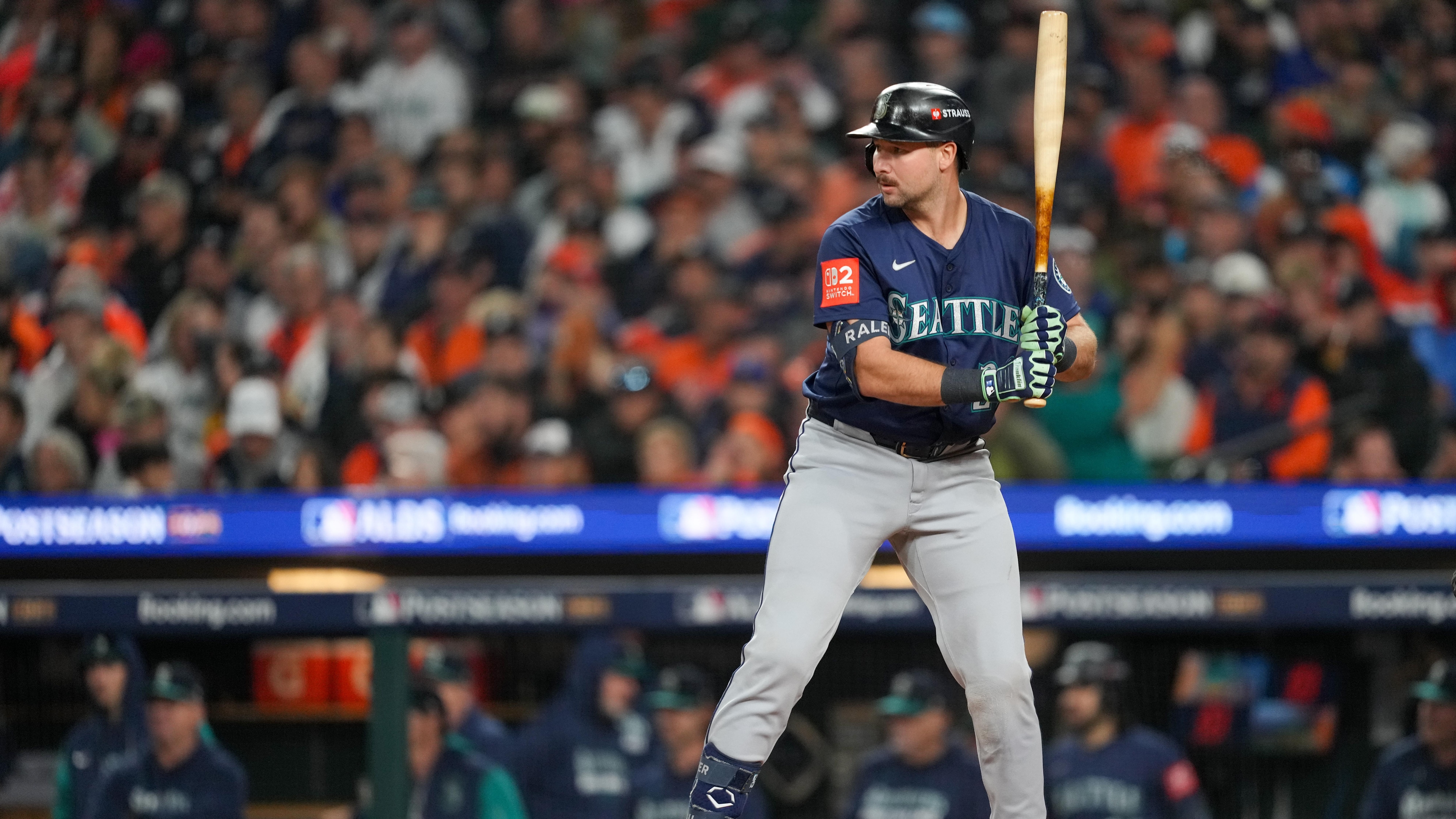 Cal Raleigh, Mariners Offense Energize MLB Fans in ALDS Game 3 Win vs ...