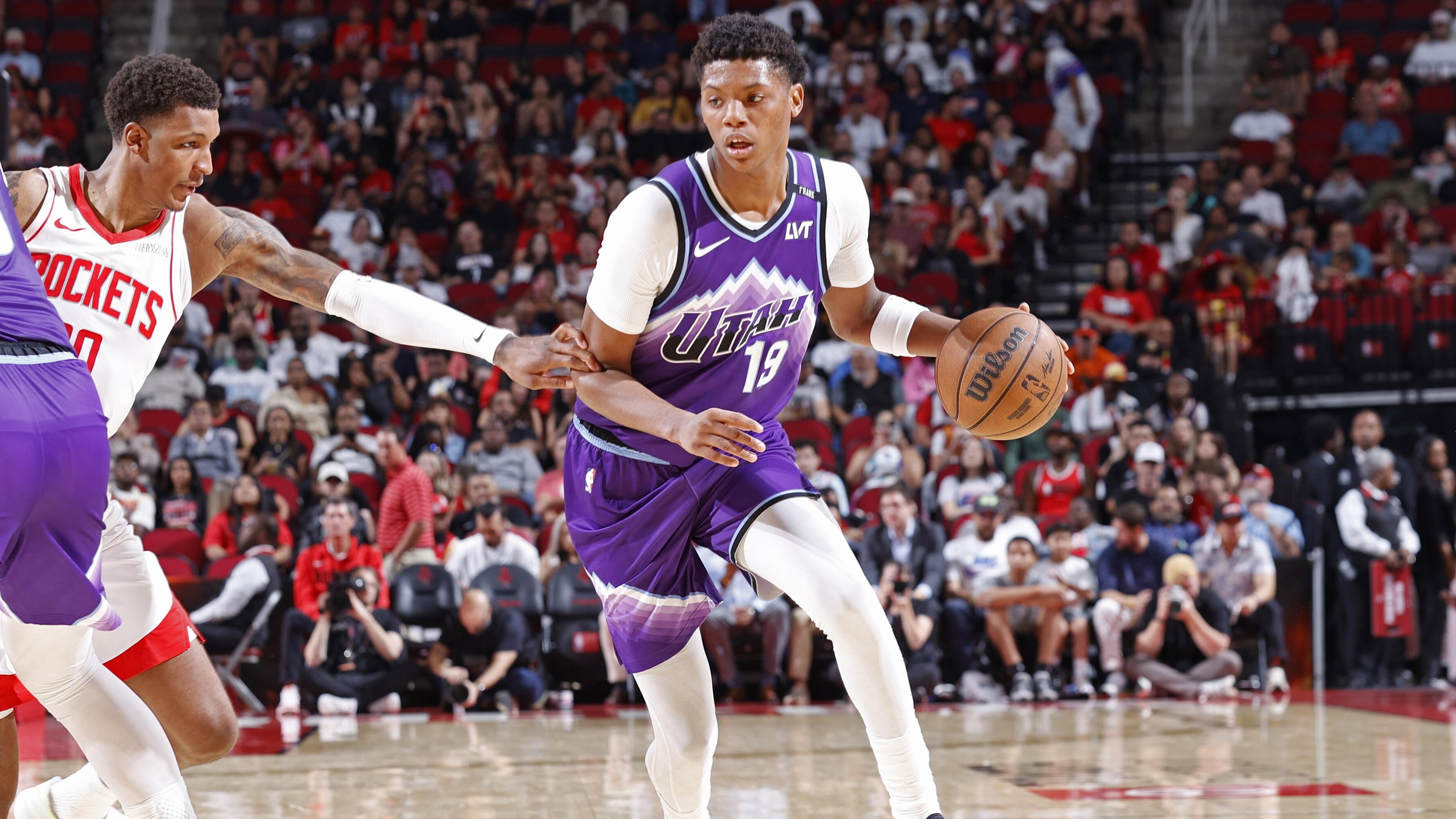 Ace Bailey Dazzles Fans in NBA Preseason Debut, Scores 25 for Jazz vs. Durant, Rockets