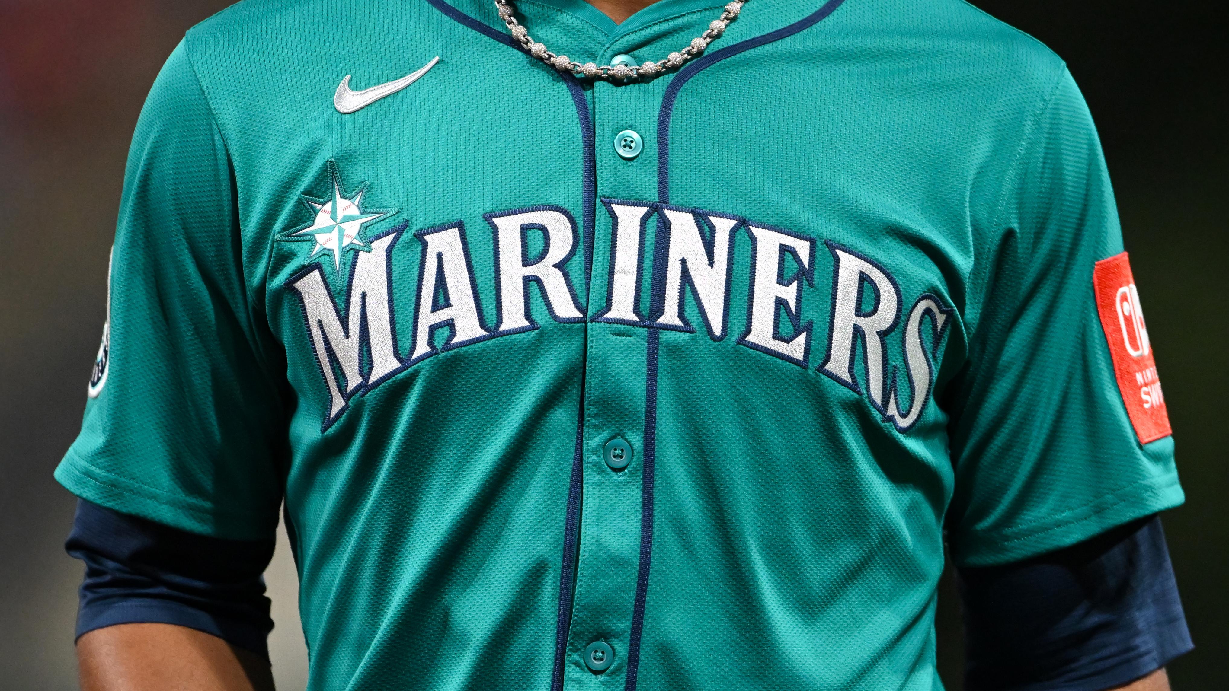 Mariners Reveal 50th Anniversary Uniform Patch for 2026 MLB Season in ...