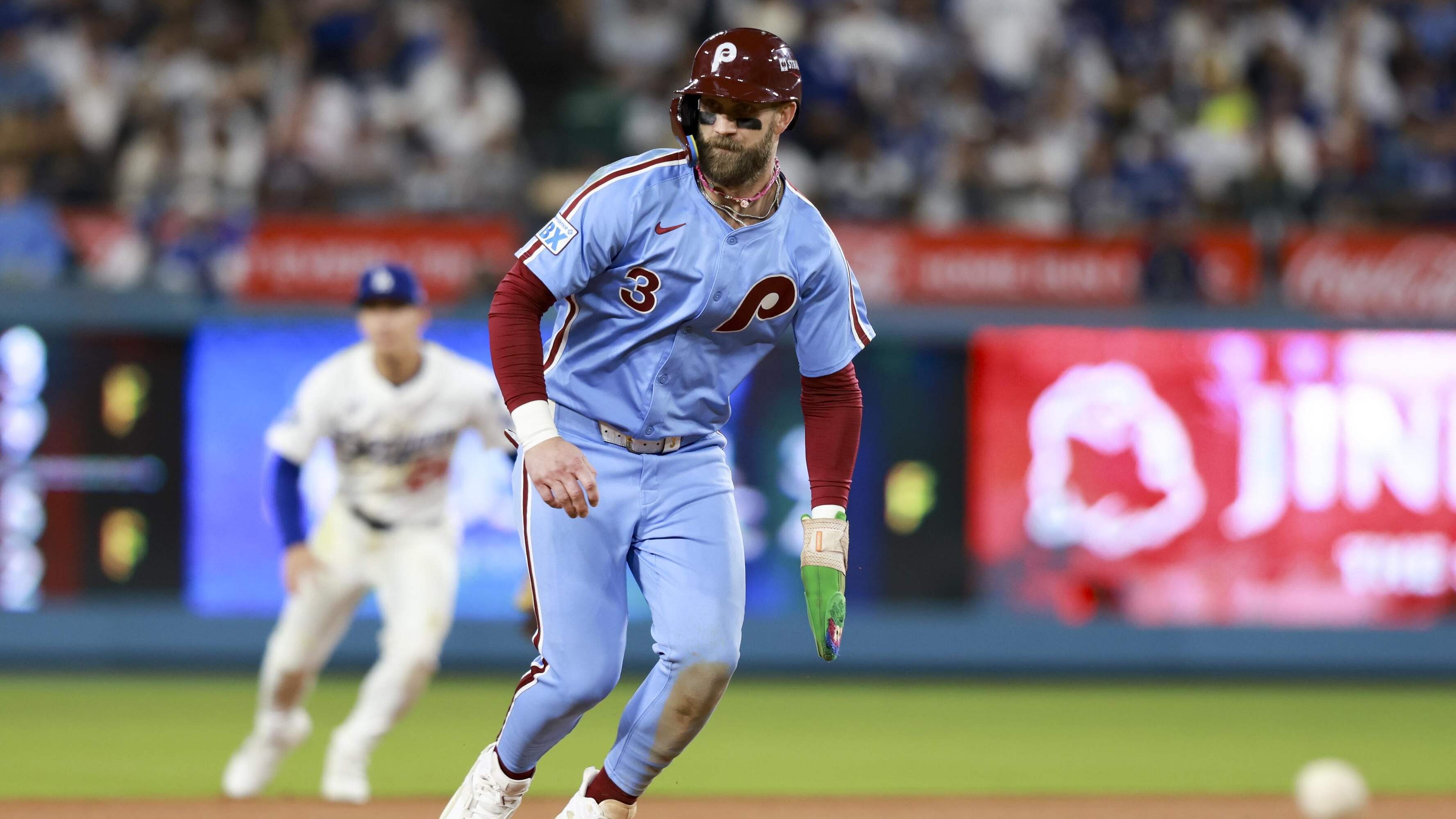 Phillies' Bryce Harper, Under Armour Agree to Contract Extension ...
