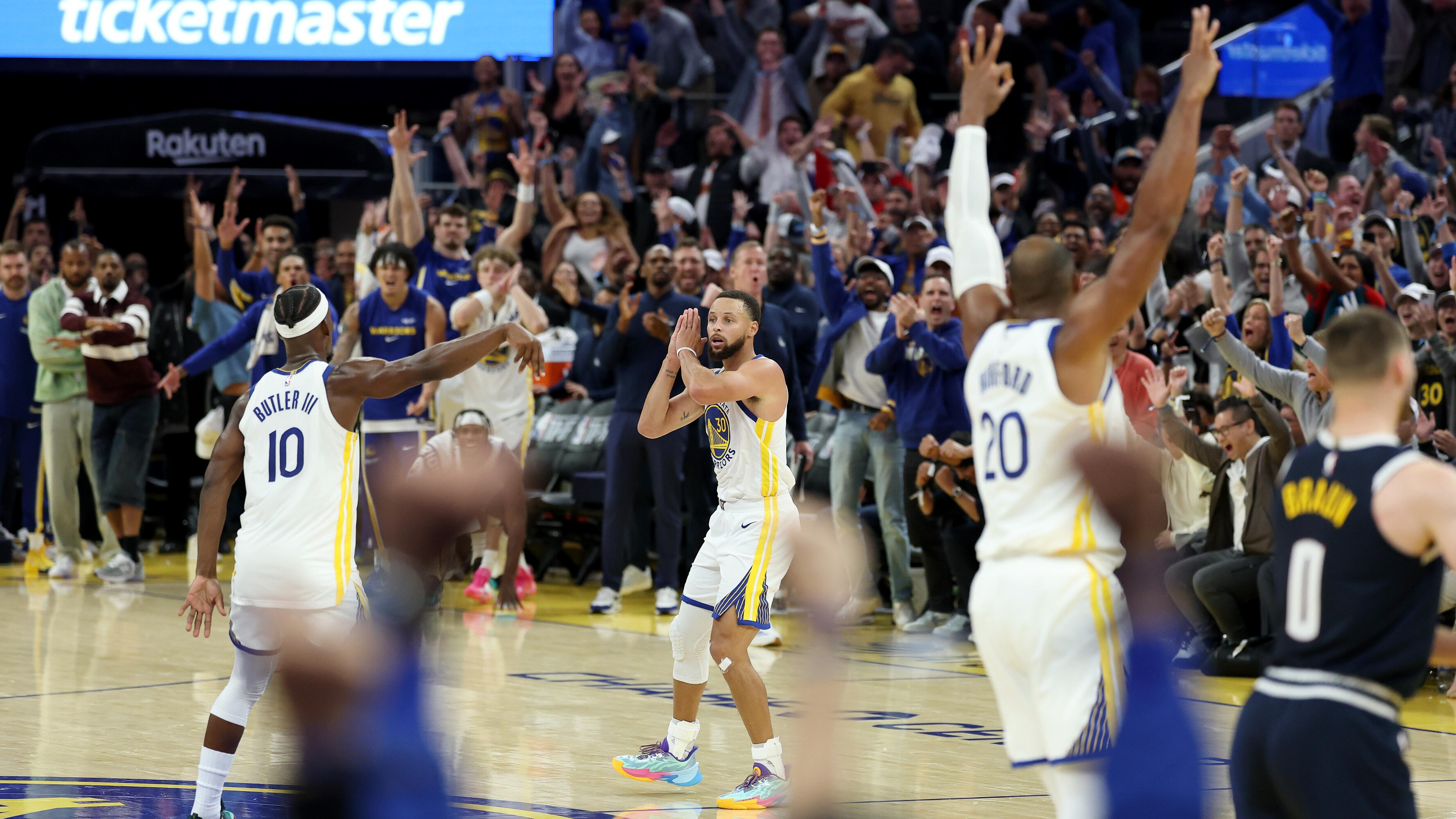 Steph Curry Hyped By NBA Fans After Leading Warriors to Win vs. Nuggets ...