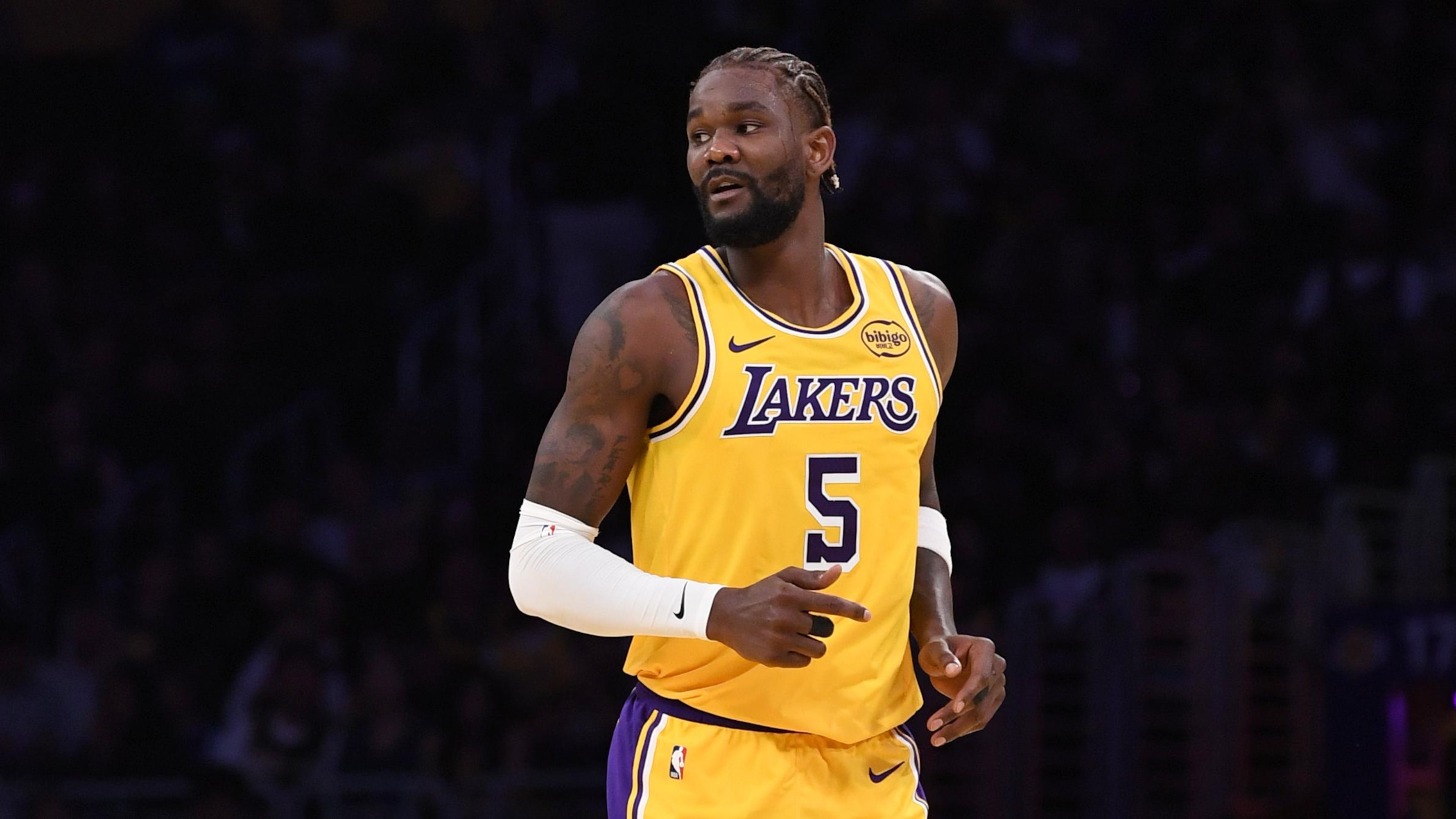 Lakers Must Speed Up Center Search to Help Luka, LeBron Contend amid ...