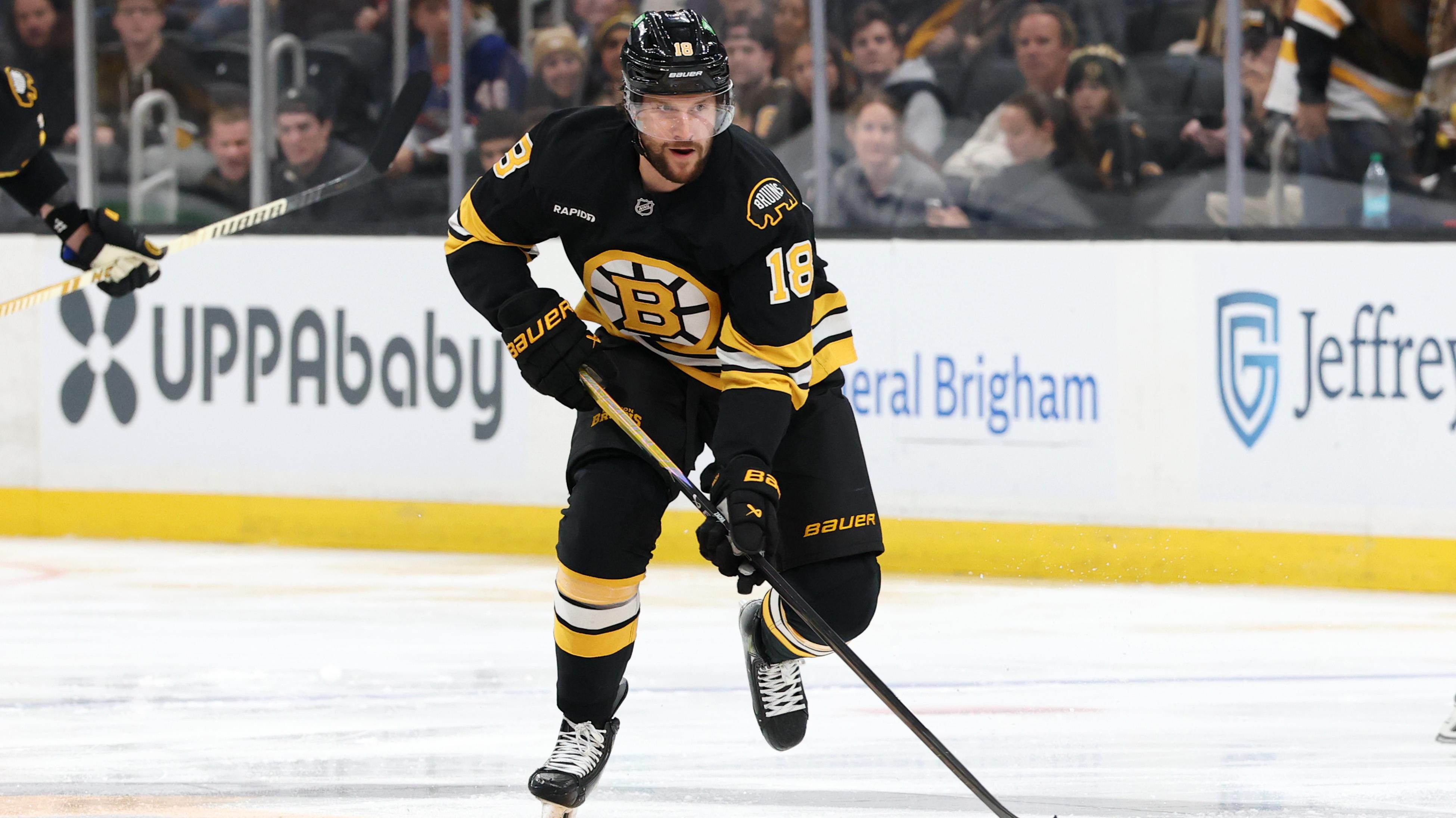 5 Trade Landing Spots for Bruins Forward Pavel Zacha Amid NHL Rumors