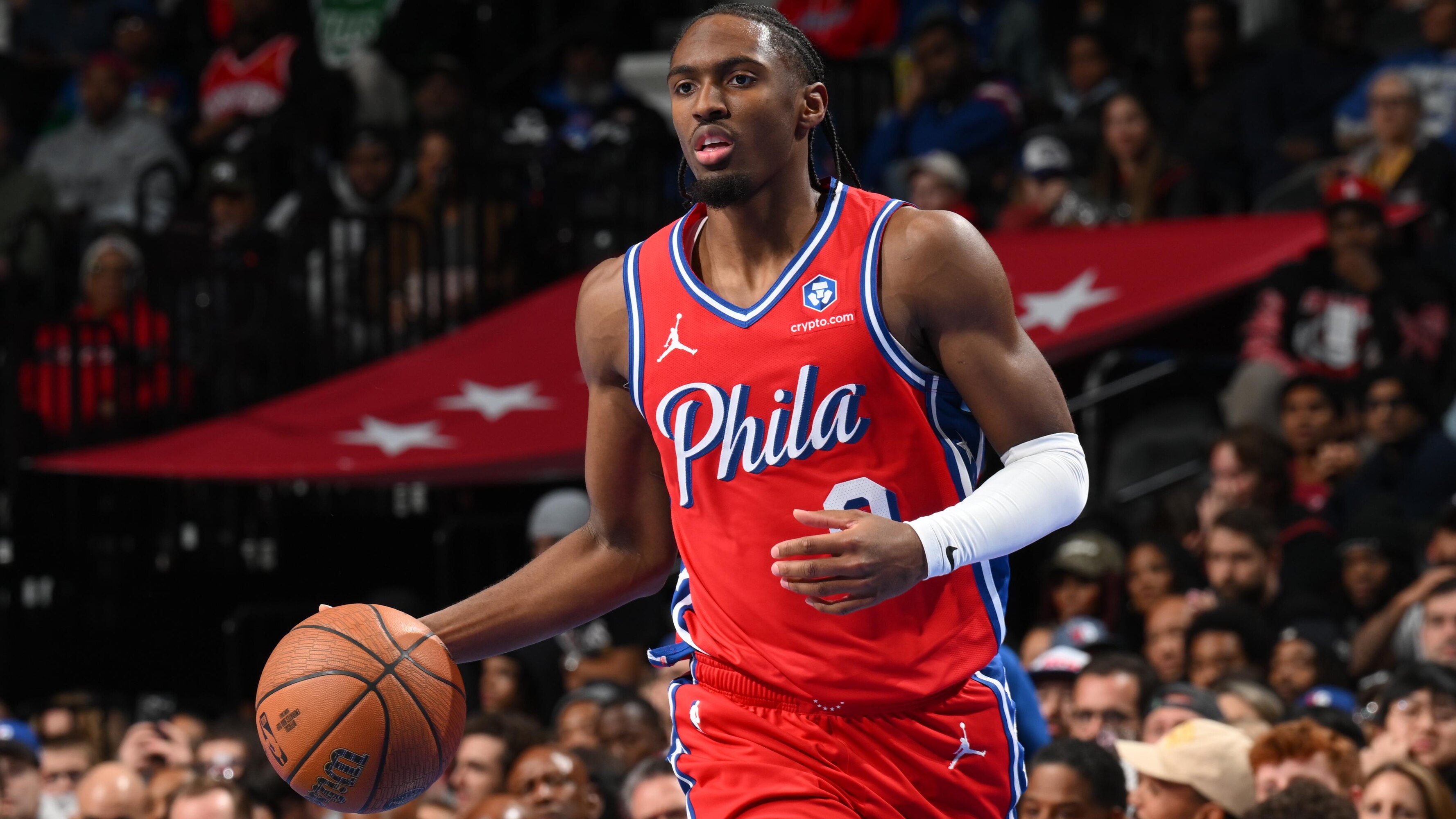 76ers' Tyrese Maxey Reacts to National Dog Show Appearance, 'Got Me Out ...