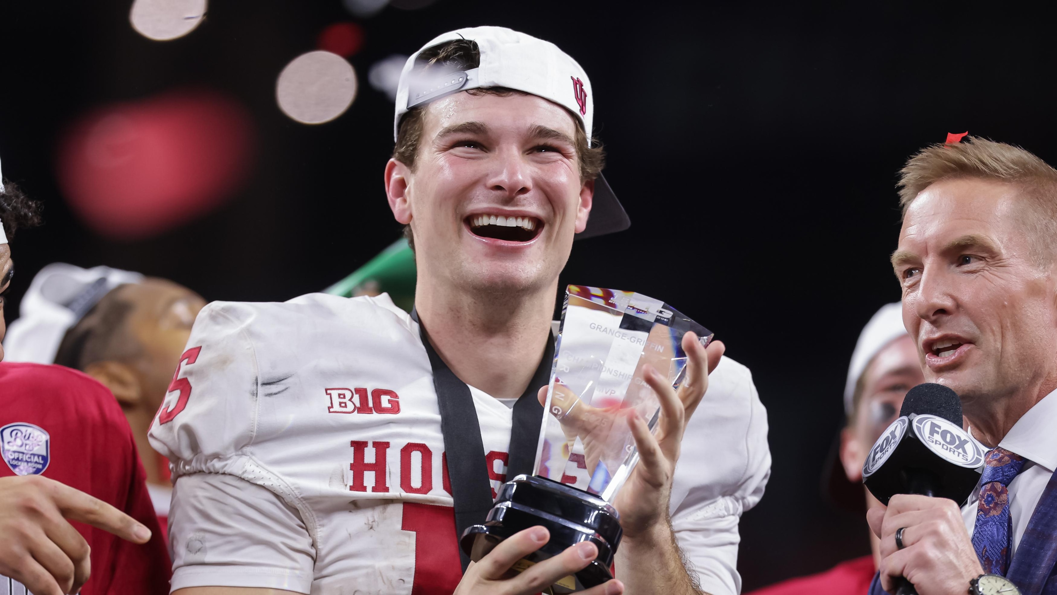 College Football Awards 2025 Results, Winners, Highlights and Twitter ...