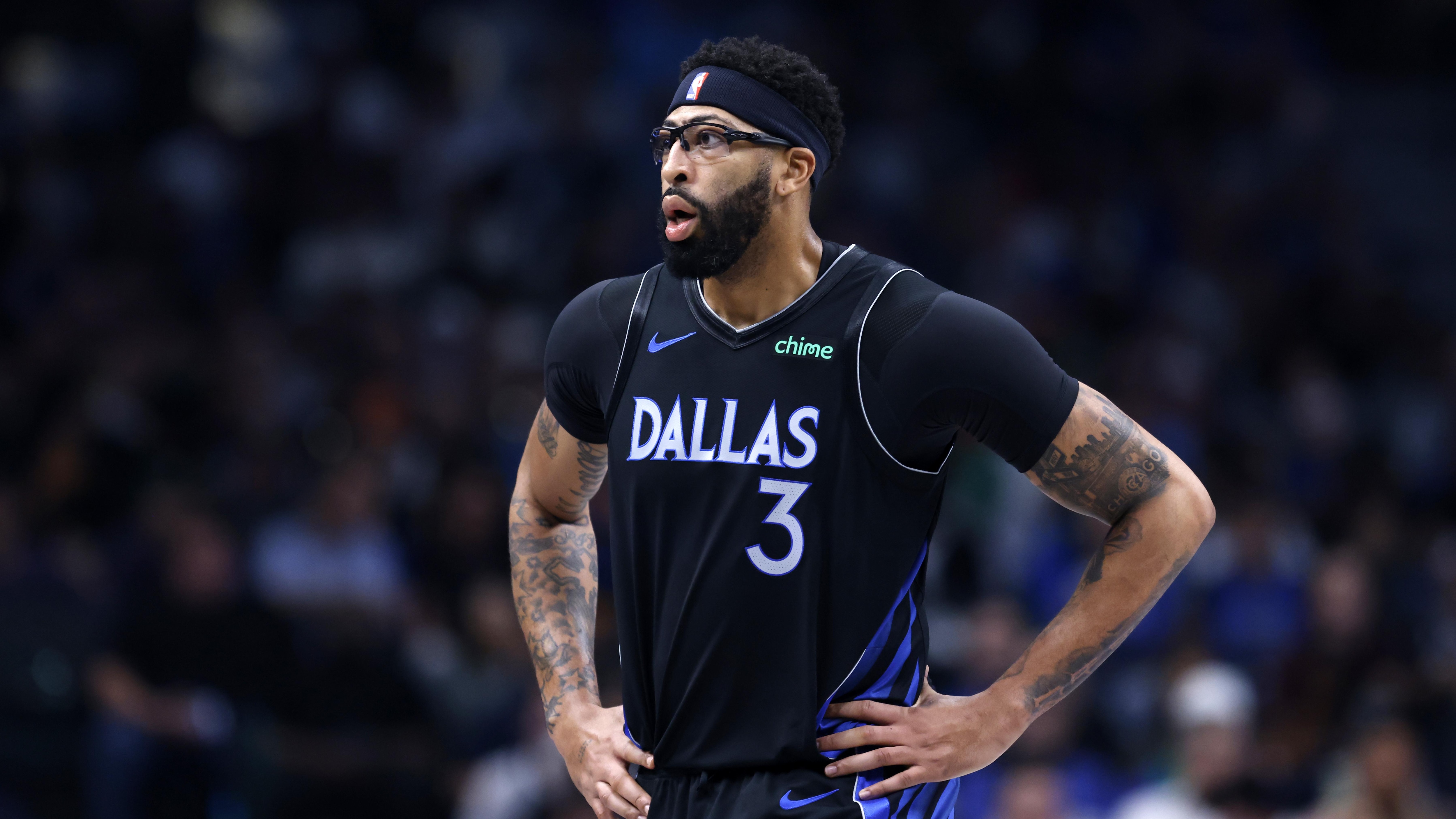 Anthony Davis Injury Update amid Mavs' Timeline to Decide on Trade ...