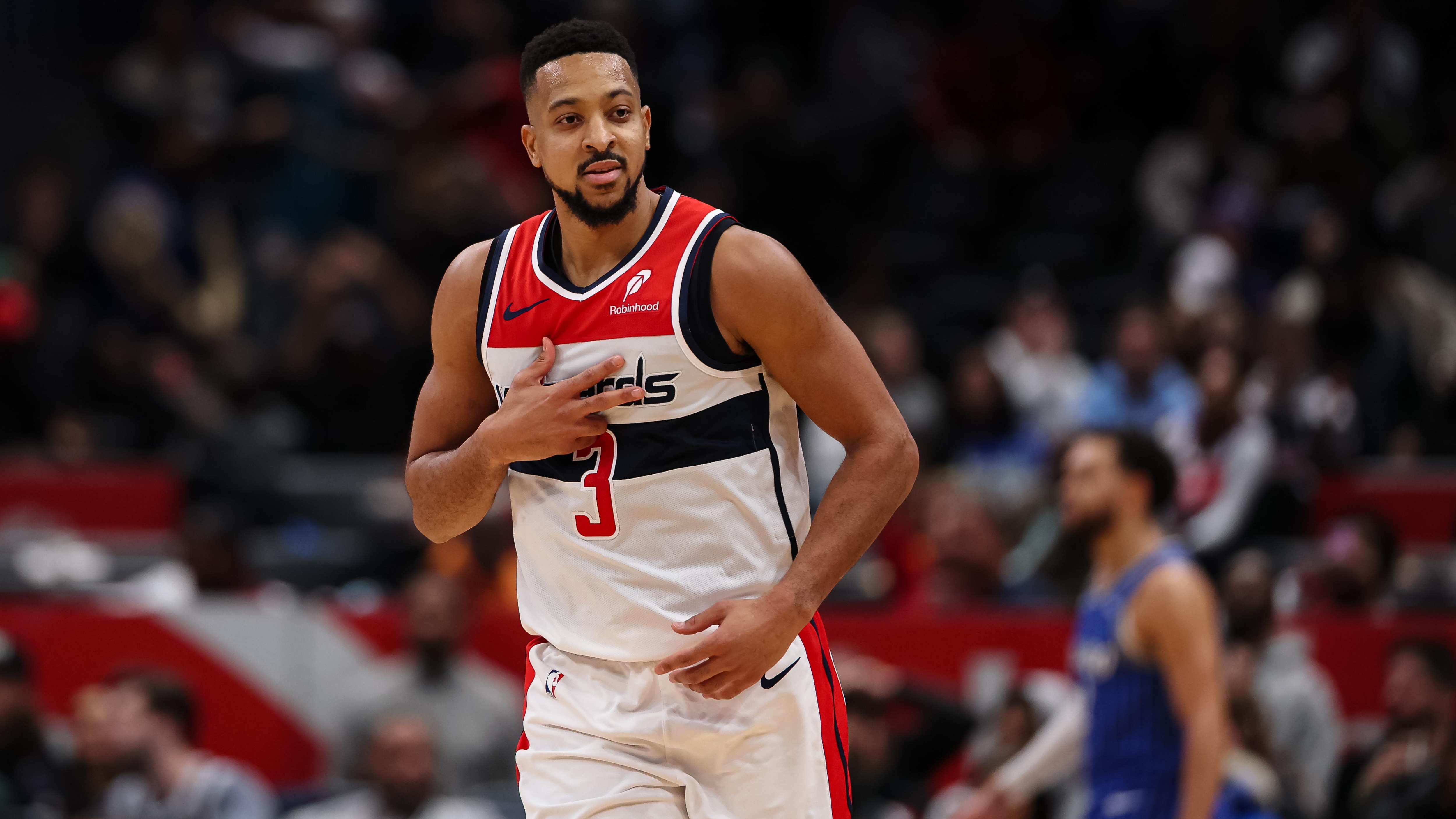 Latest Anthony Davis Injury News After Mavs Star Exits vs. Warriors on ...