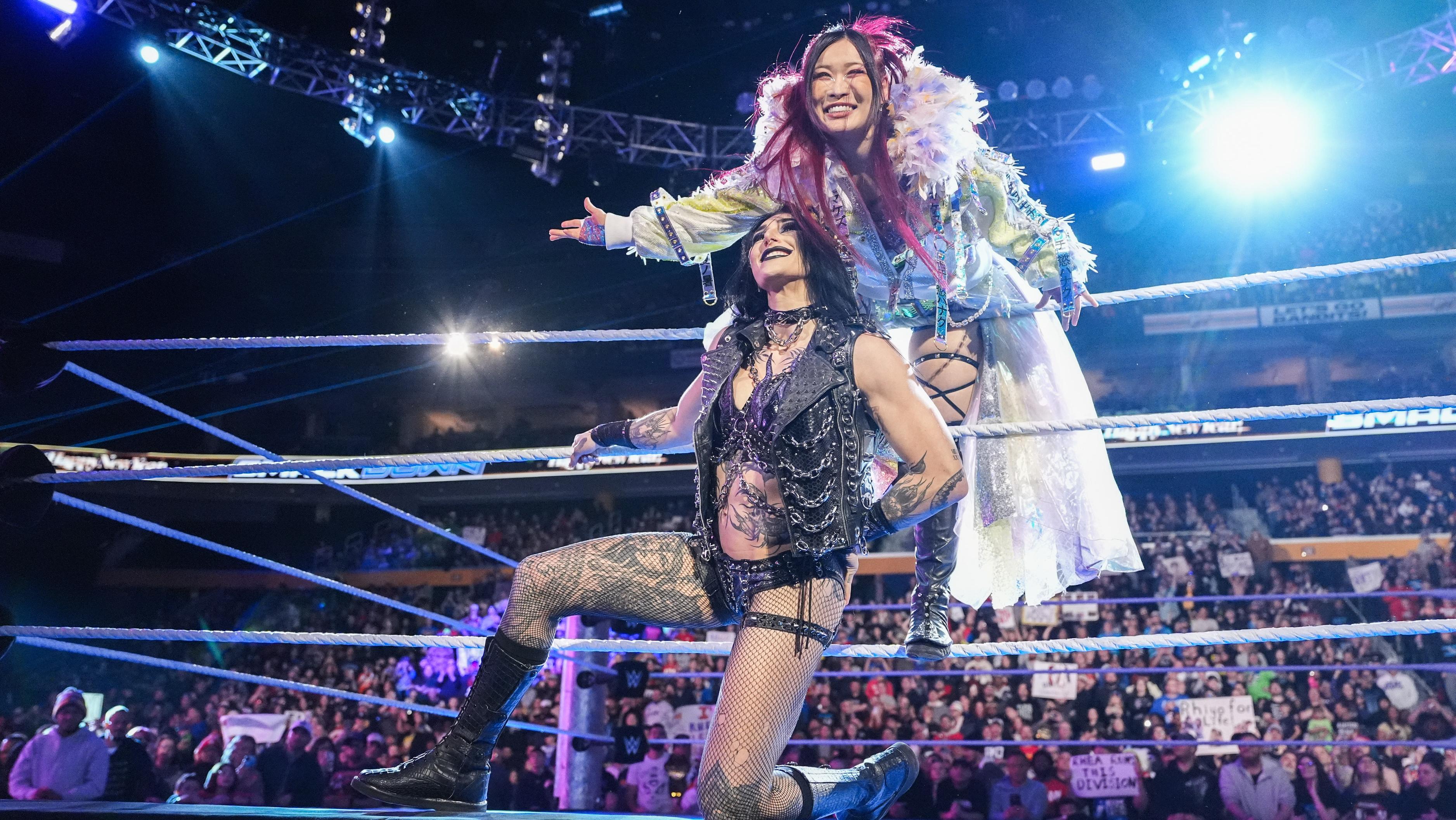 Rhea Ripley, Iyo Sky Beat Liv Morgan, Roxanne Perez to Retain WWE Tag ...