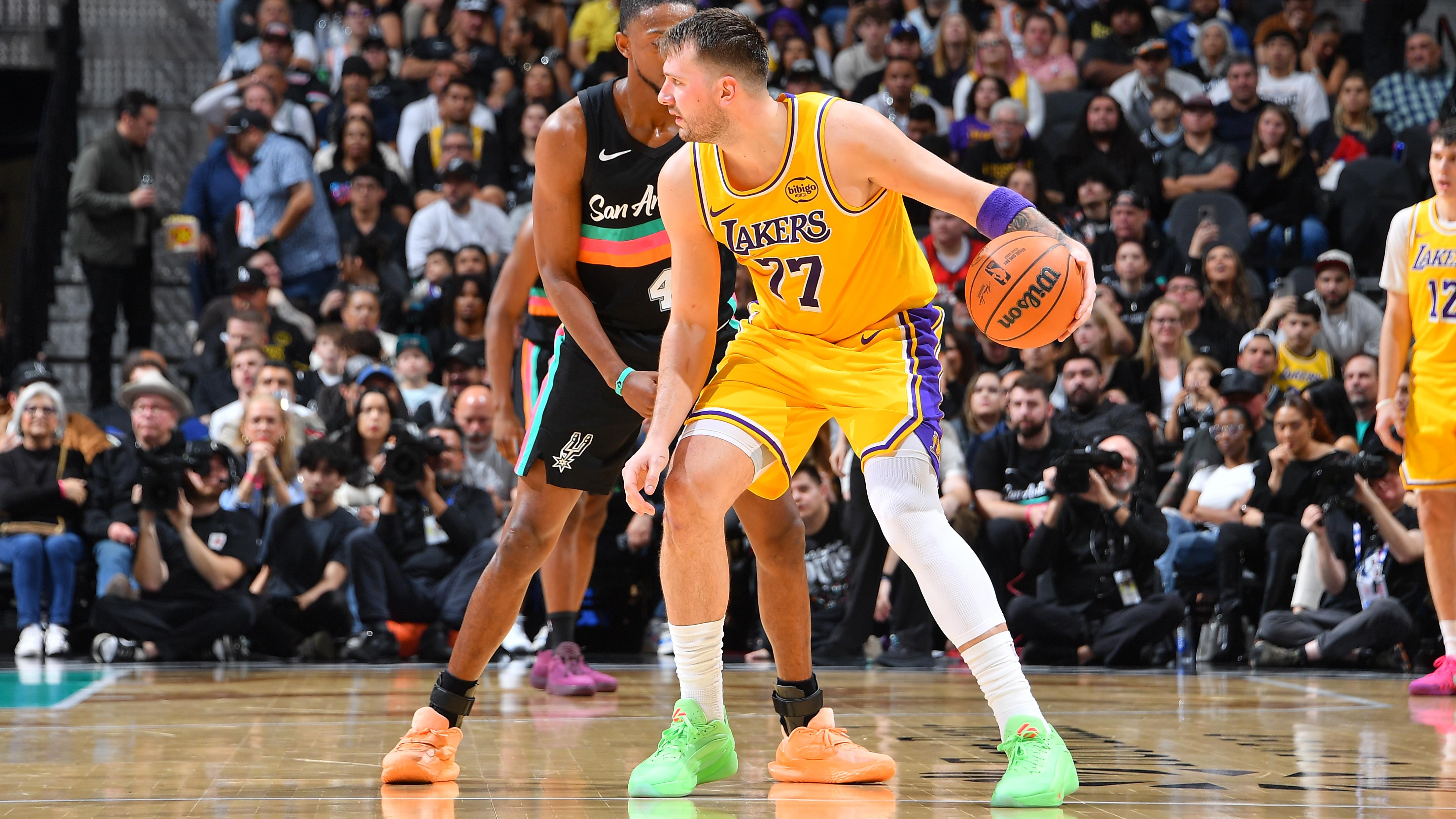Luka Doncic, Lakers Offense Disappoint NBA Fans in Loss to Wemby, Spurs ...