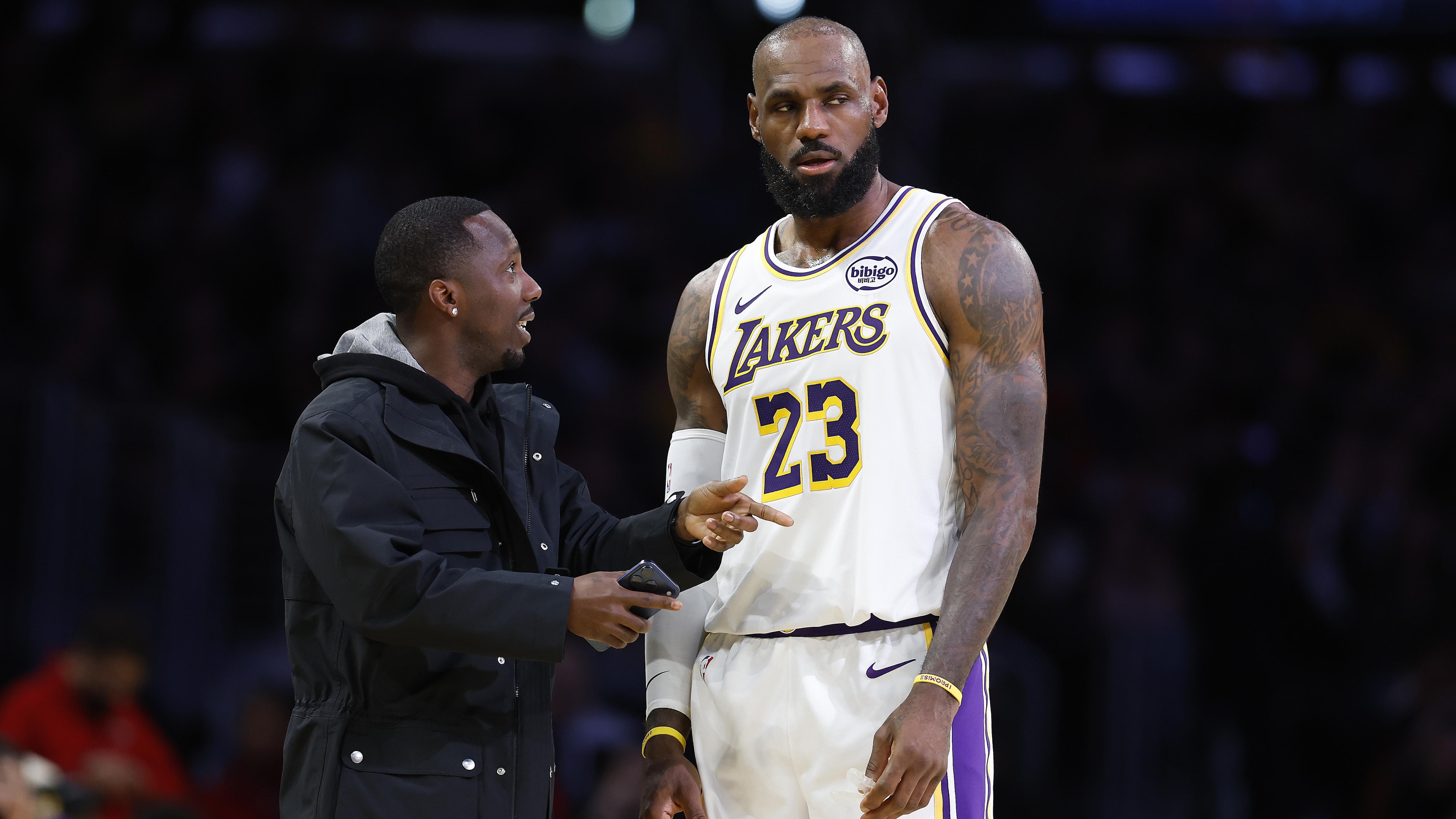 LeBron James Names Tyrese Maxey, Jalen Johnson Among Top 2025-26 NBA ...