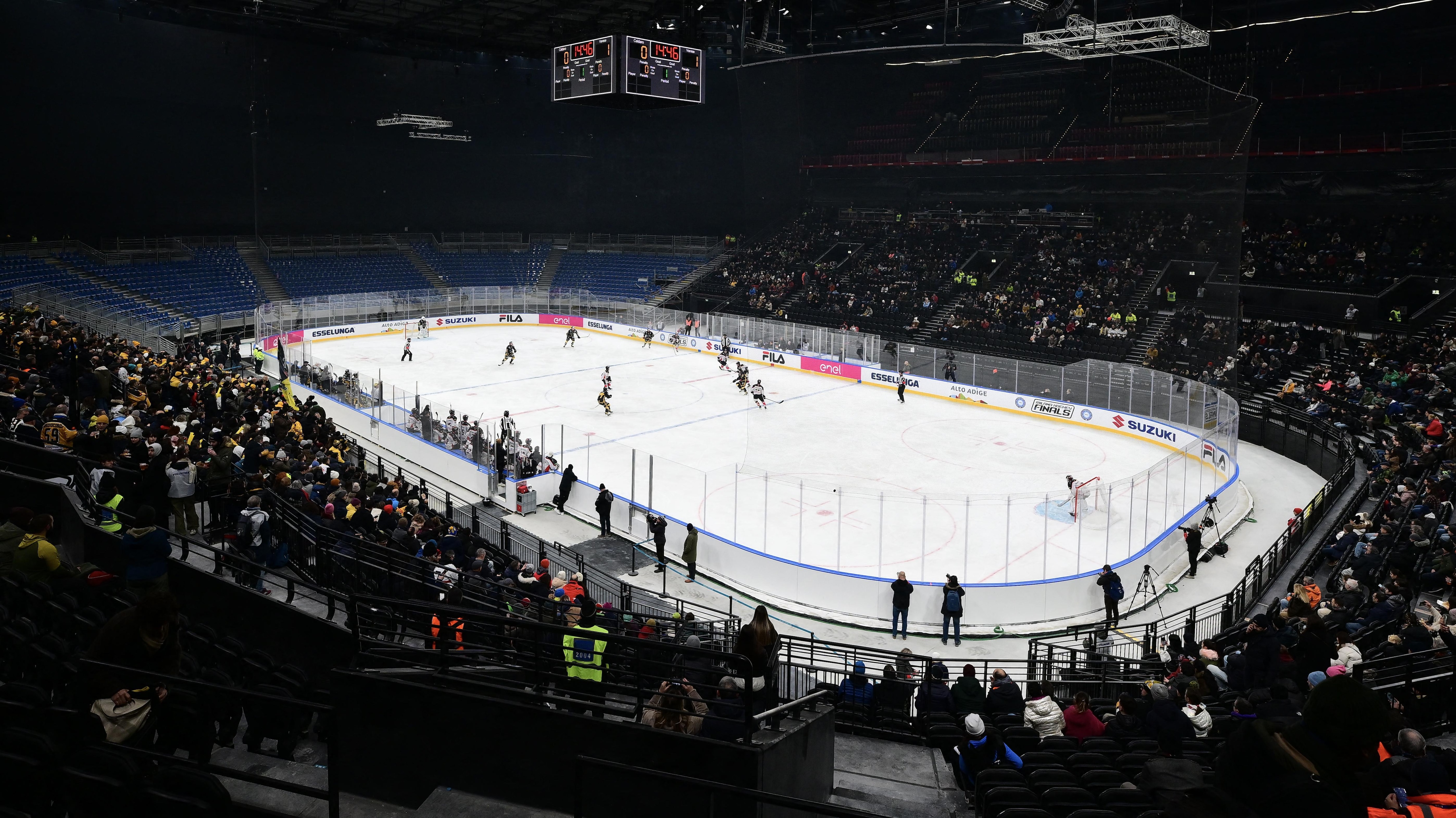 Photo Shows 'Hole in the Ice' at Winter Olympics Hockey Test Event