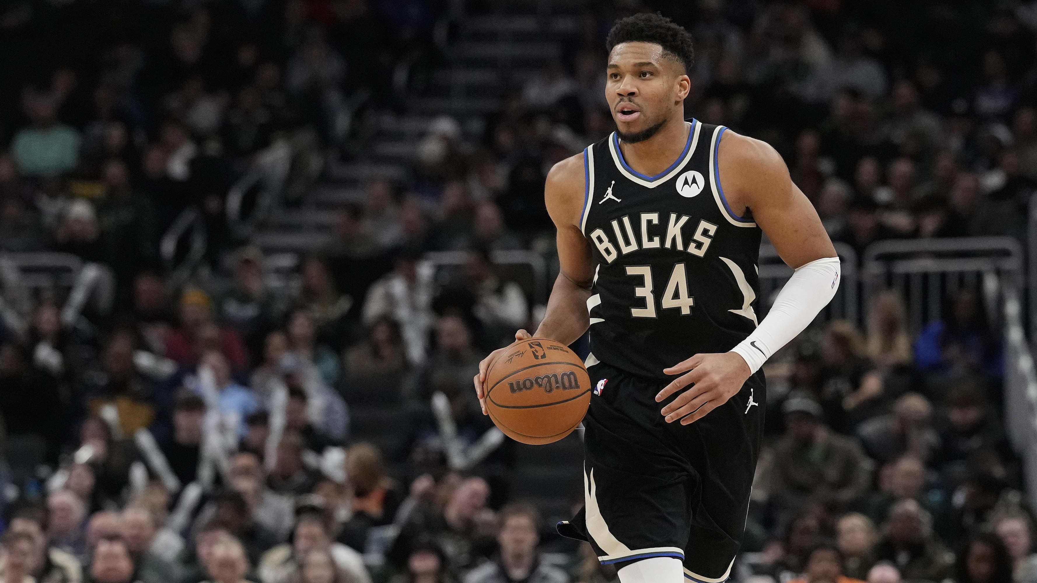 Will Giannis Be Traded? NBA Insider Talks 'Coin Flip' Odds at 2026 ...