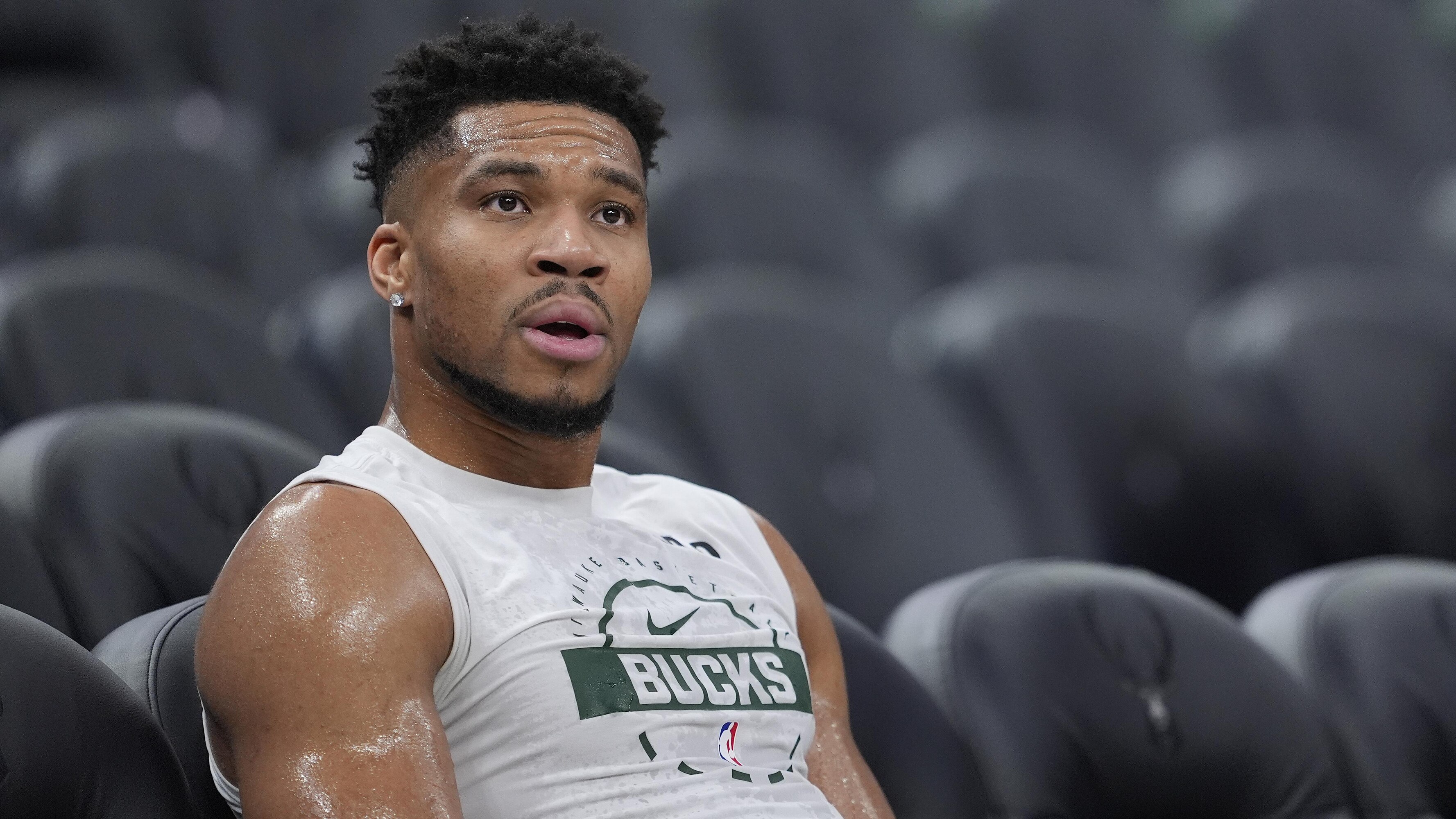 New Giannis Trade Rumors on 76ers Amid Links to Warriors, More Ahead of ...