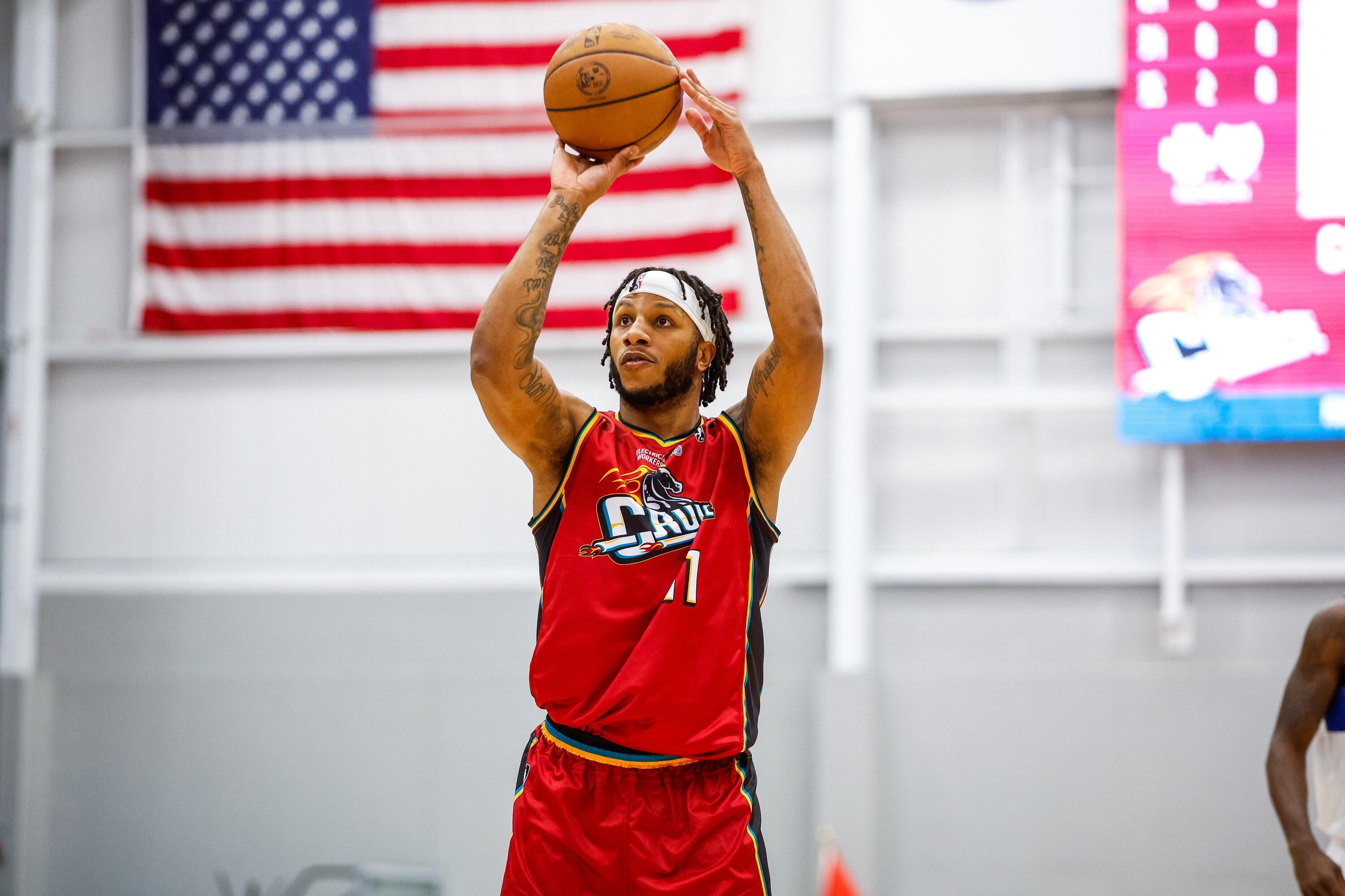 Grizzlies Sign Lamar Stevens to 10-Day Contract; Johnny Davis ...